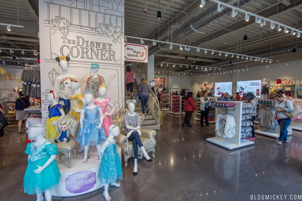 PHOTOS: The Disney Corner Now Open at Disney Springs