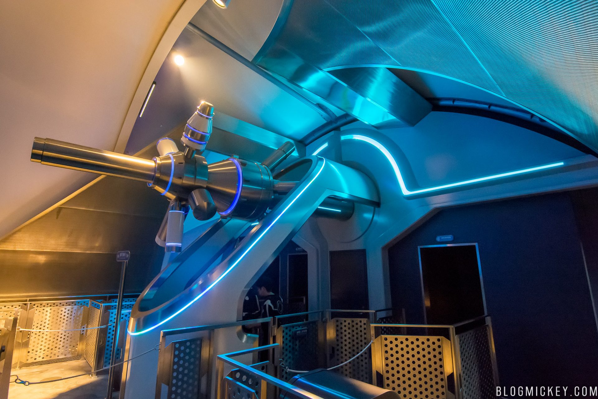 PHOTO TOUR, REVIEW: TRON Lightcycle Power Run at Shanghai Disneyland
