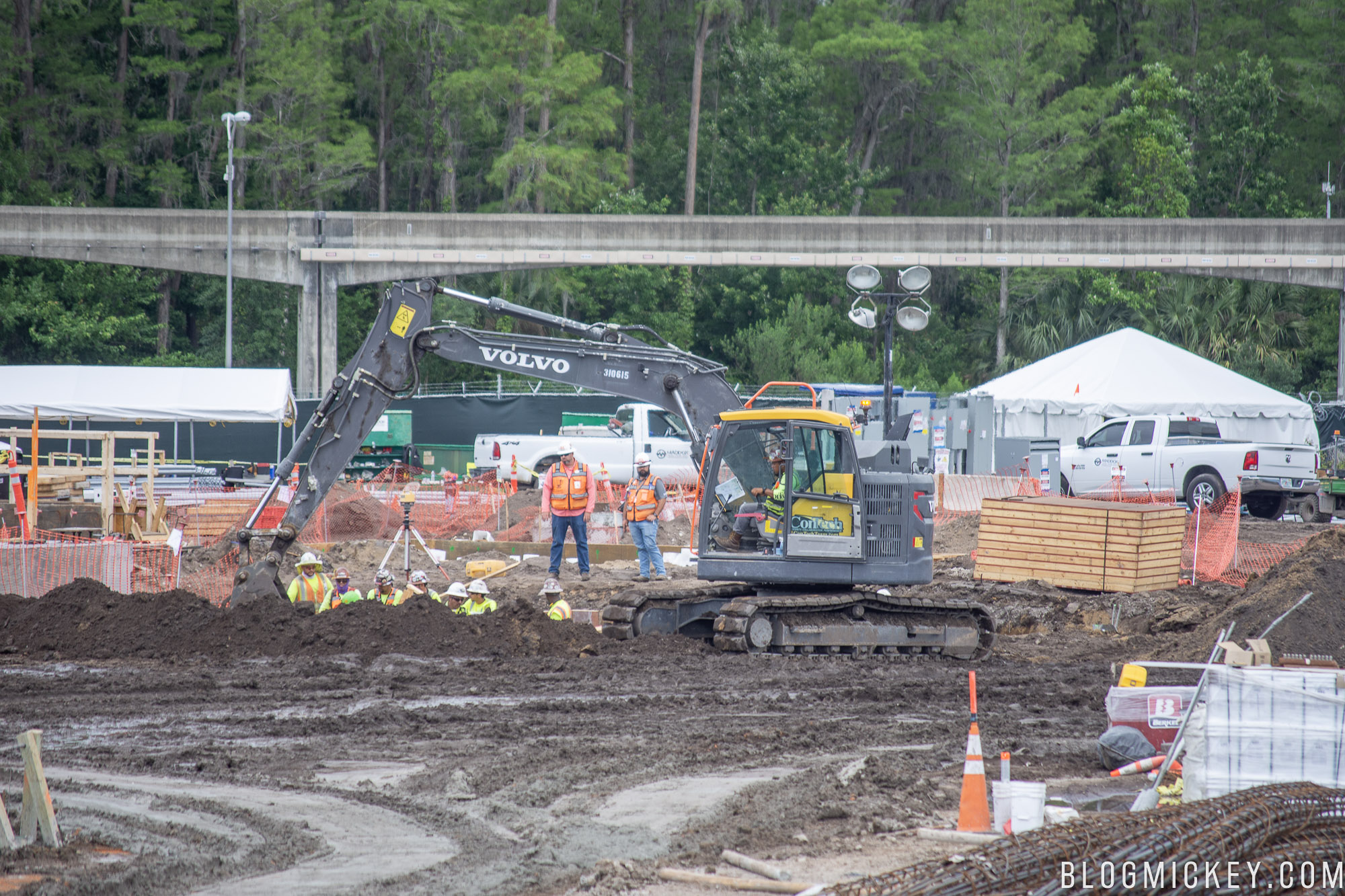 Detailed Look at Tron Roller Coaster Construction Site; Installation of ...