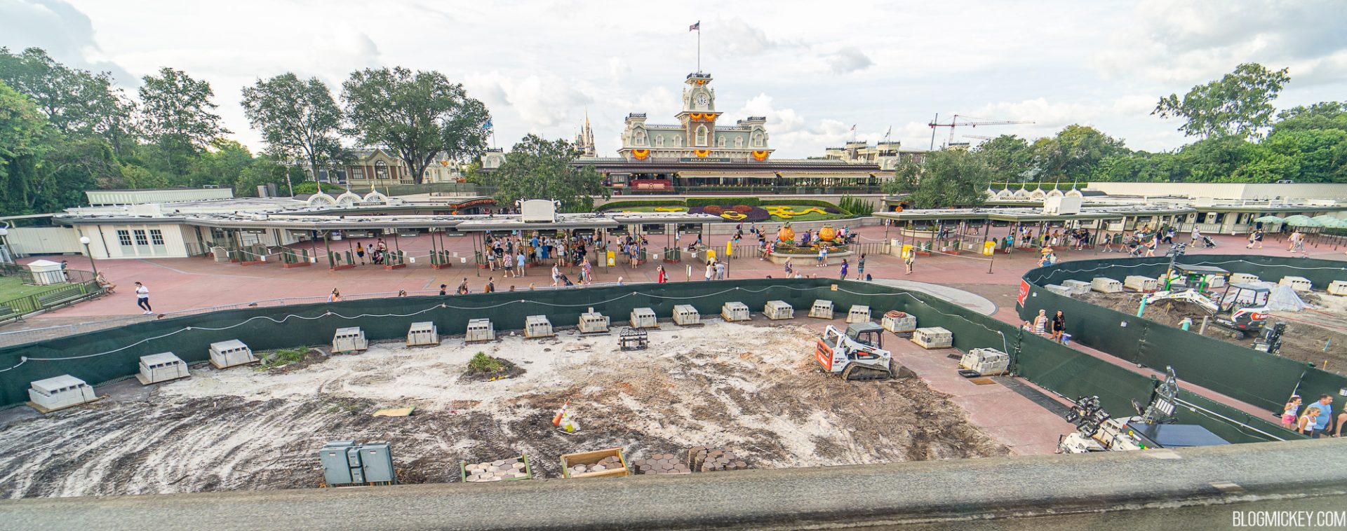 Latest Look at Magic Kingdom Entrance Overhaul Project (New ...