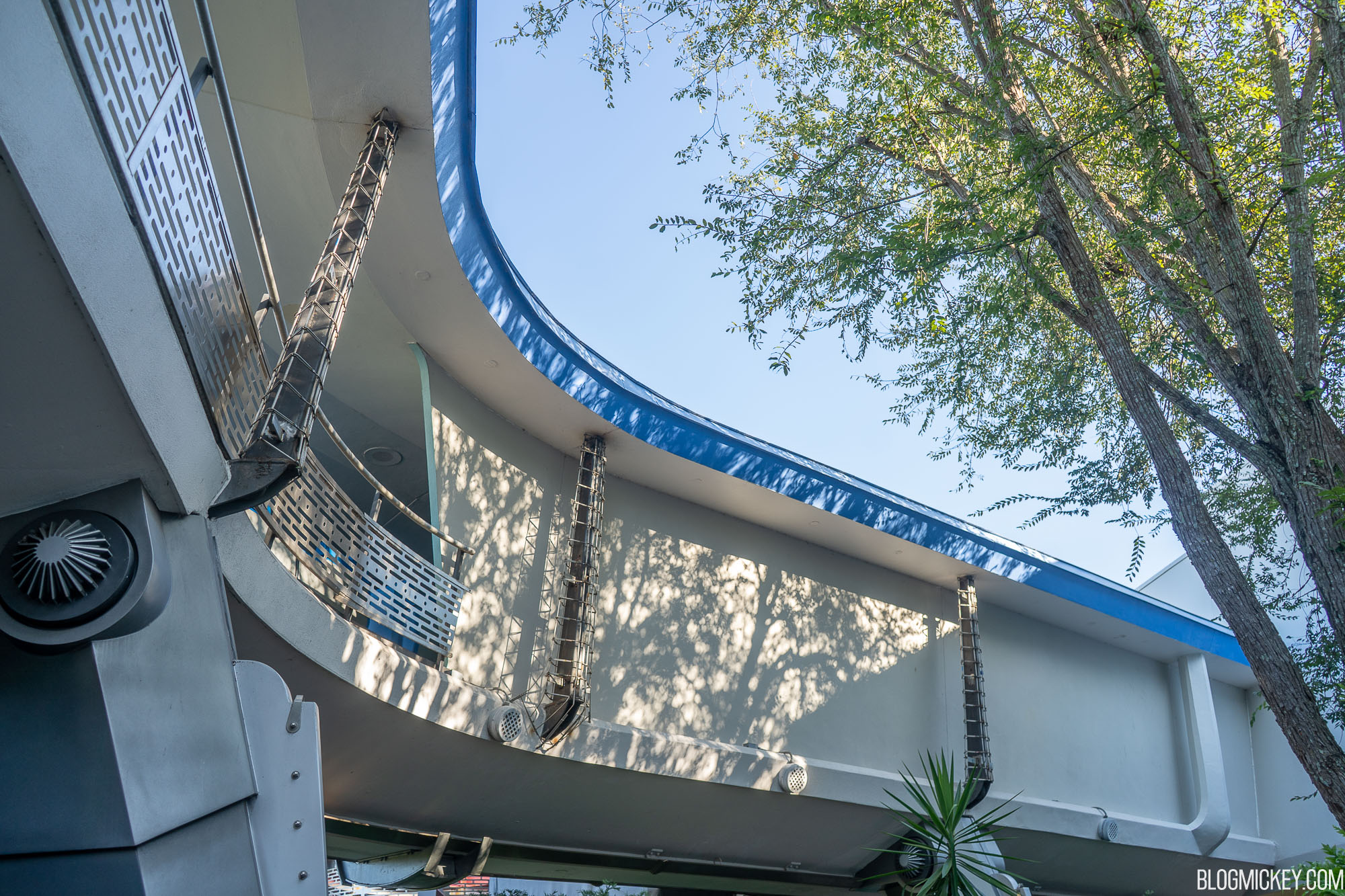 More Steampunk Theming Stripped From Tomorrowland at Magic Kingdom
