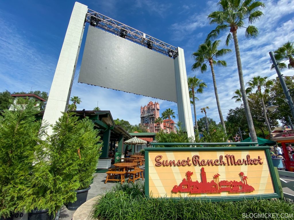 Christmas Decor Arrives on Sunset Boulevard at Disney's Hollywood Studios