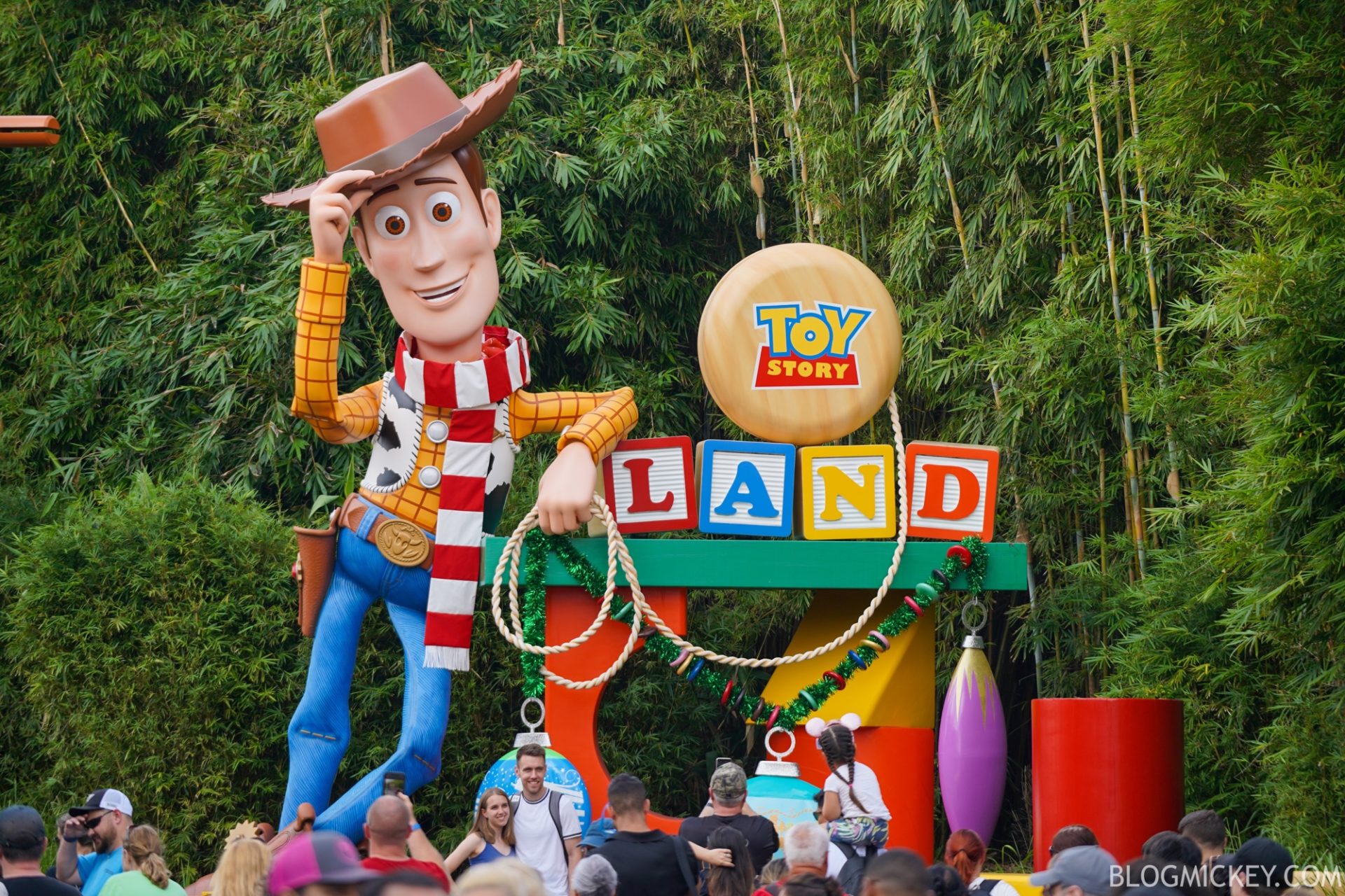 Andy Put Up Holiday Decor Overnight in Toy Story Land at Disney's ...