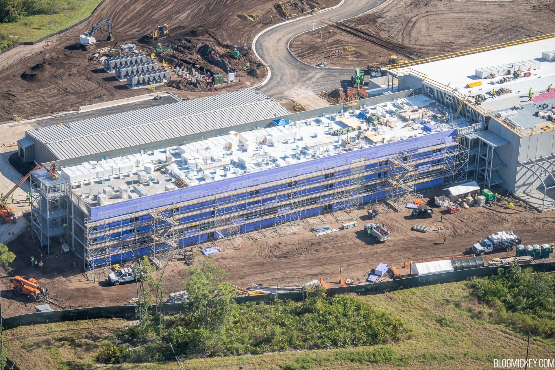 Latest Aerial View of Star Wars: Galactic Starcruiser Hotel at Walt ...
