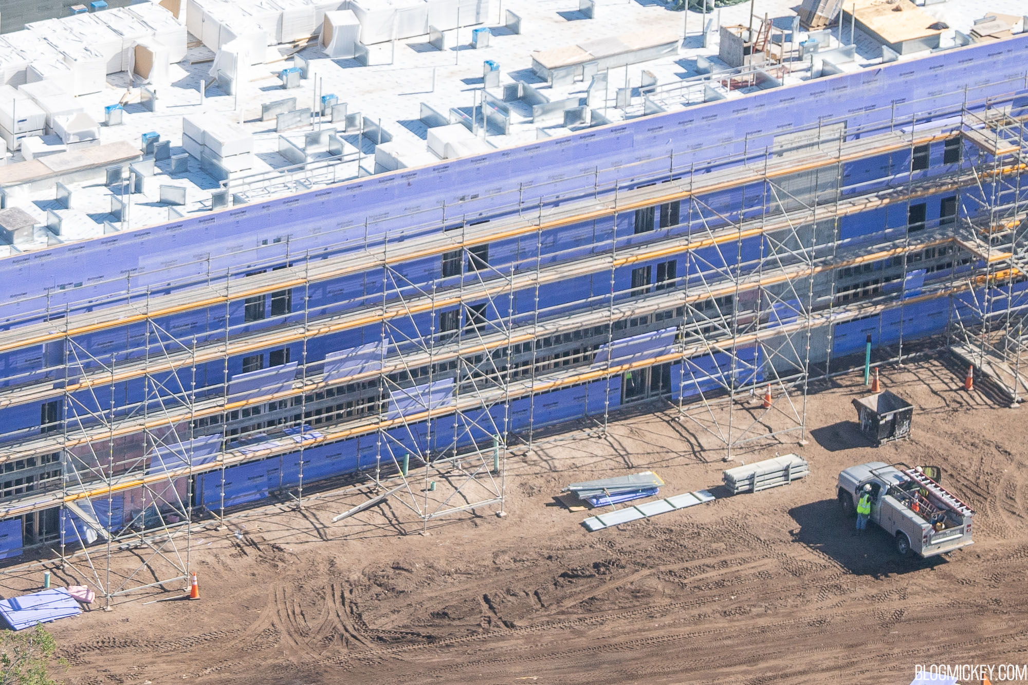 Latest Aerial View of Star Wars: Galactic Starcruiser Hotel at Walt ...
