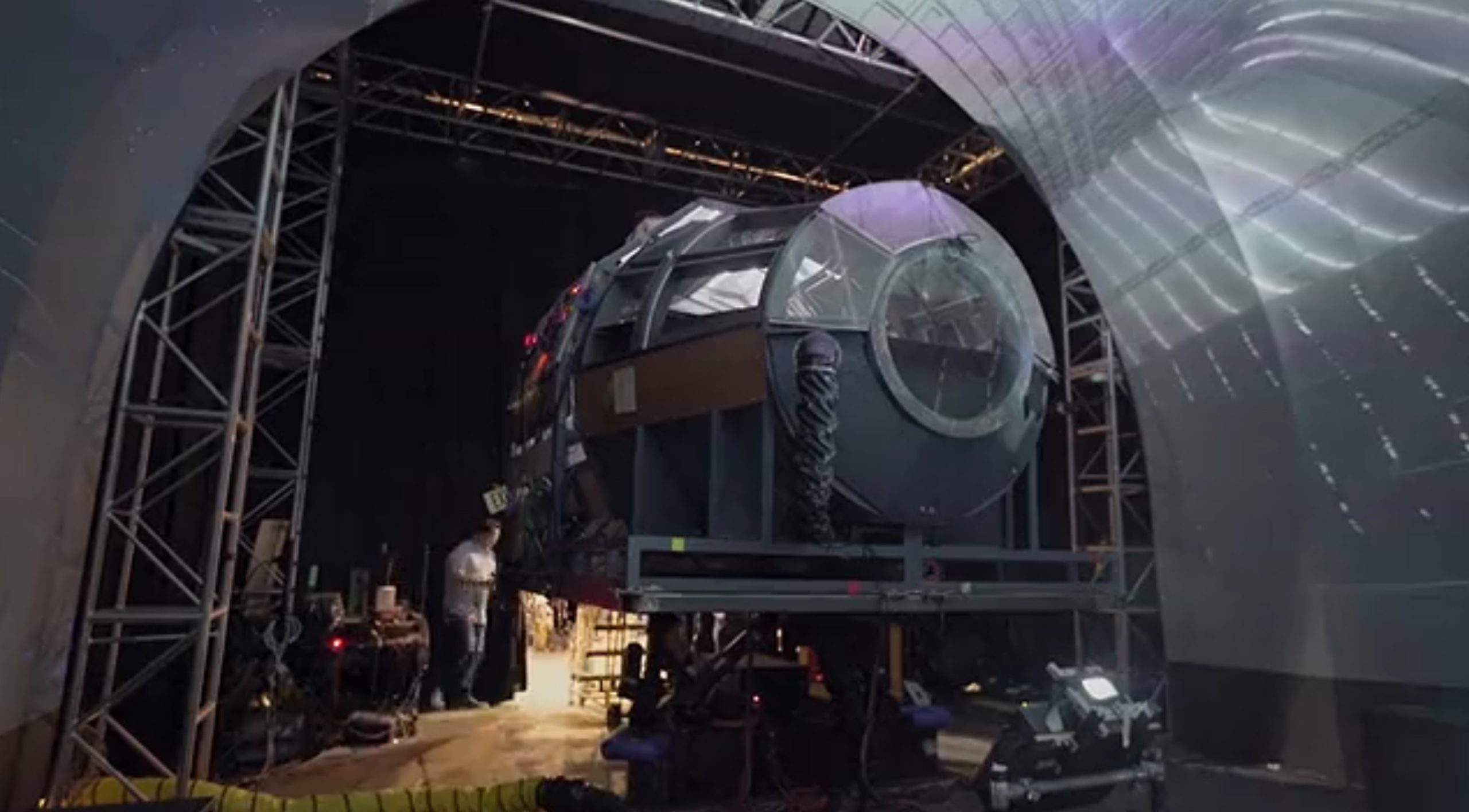 Behind-the-Scenes Look at Millennium Falcon Motion Pod and Turntable in ...
