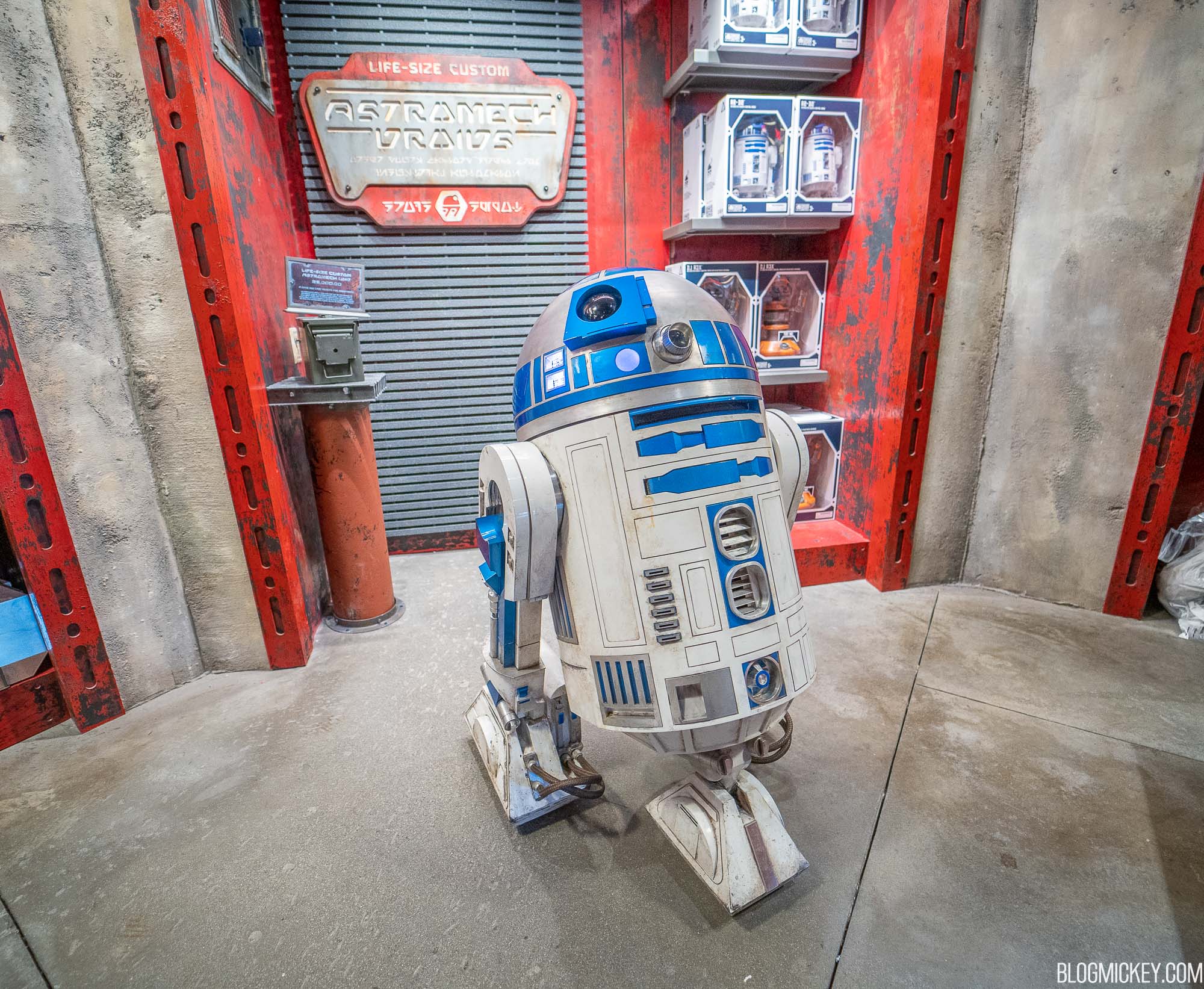 R2-D2 Now Roaming the Streets of Star Wars: Galaxy's Edge in Disneyland