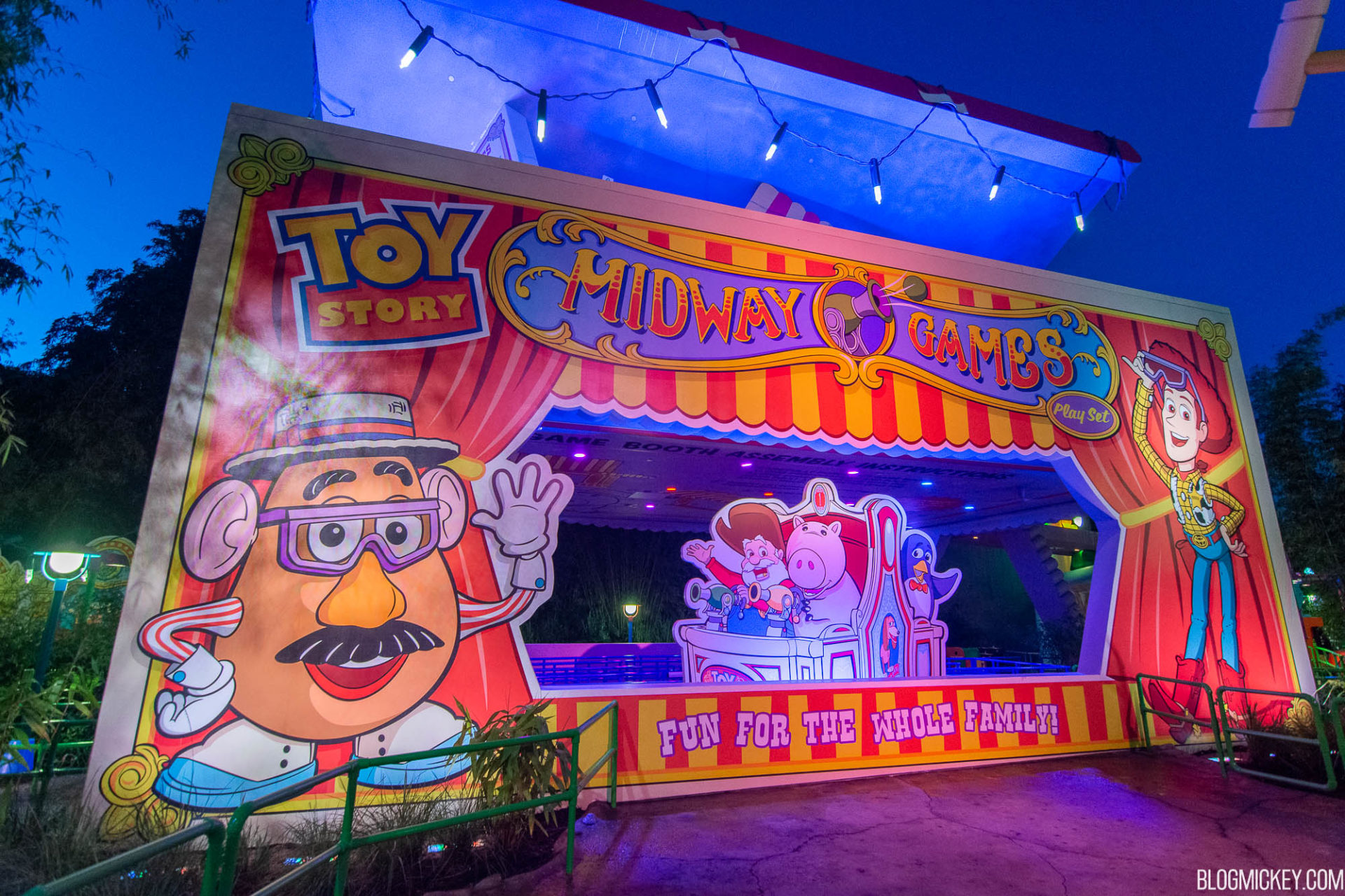 Toy Story Mania Ride in Toy Story Land