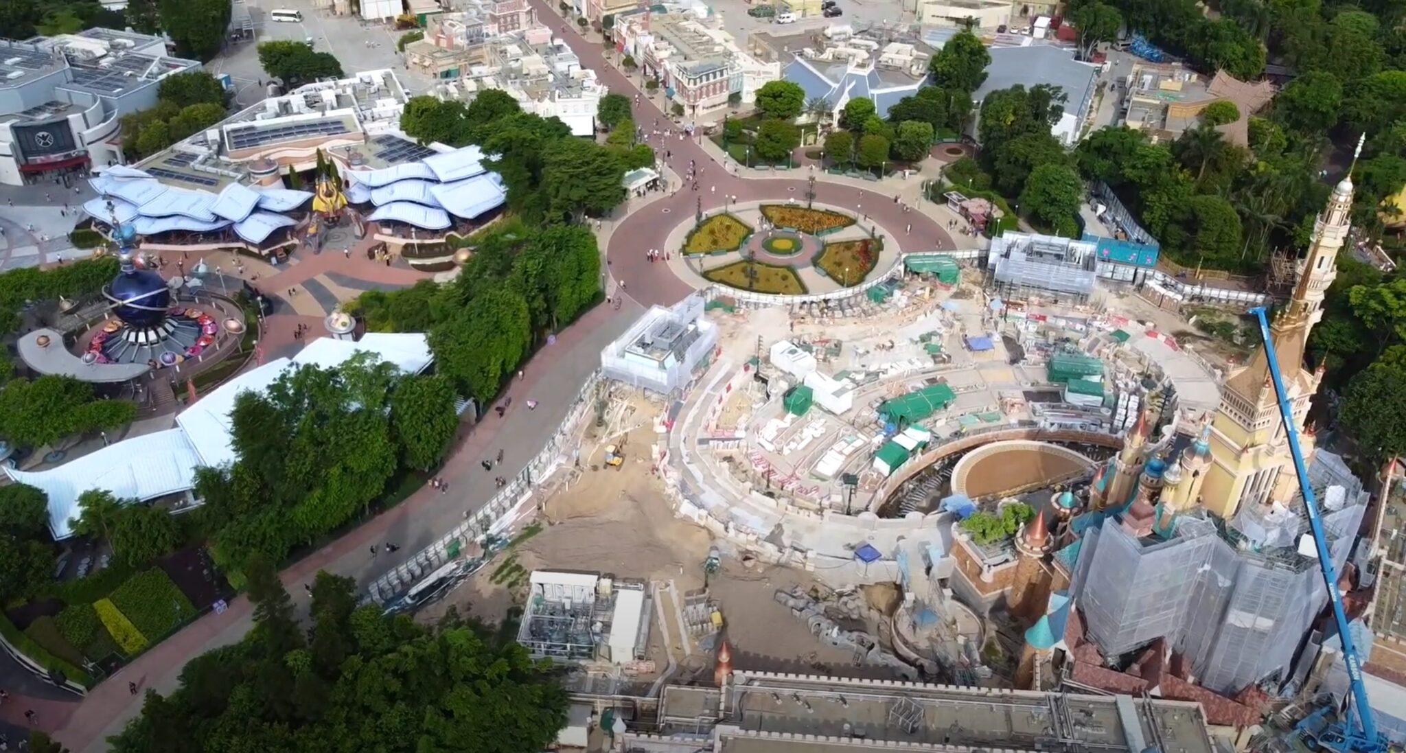 PHOTOS, VIDEO: Aerial Look at Castle of Magical Dreams Construction ...