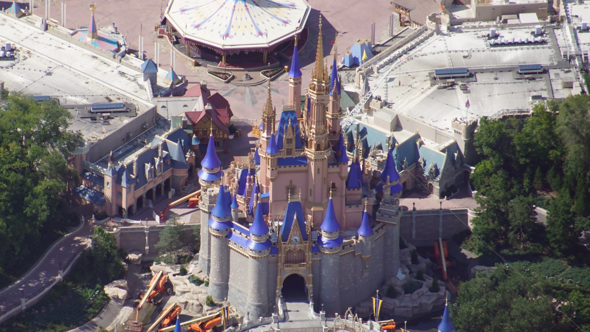Cinderella Castle Seen Glimmering Gold in Newly Released Aerial Photos