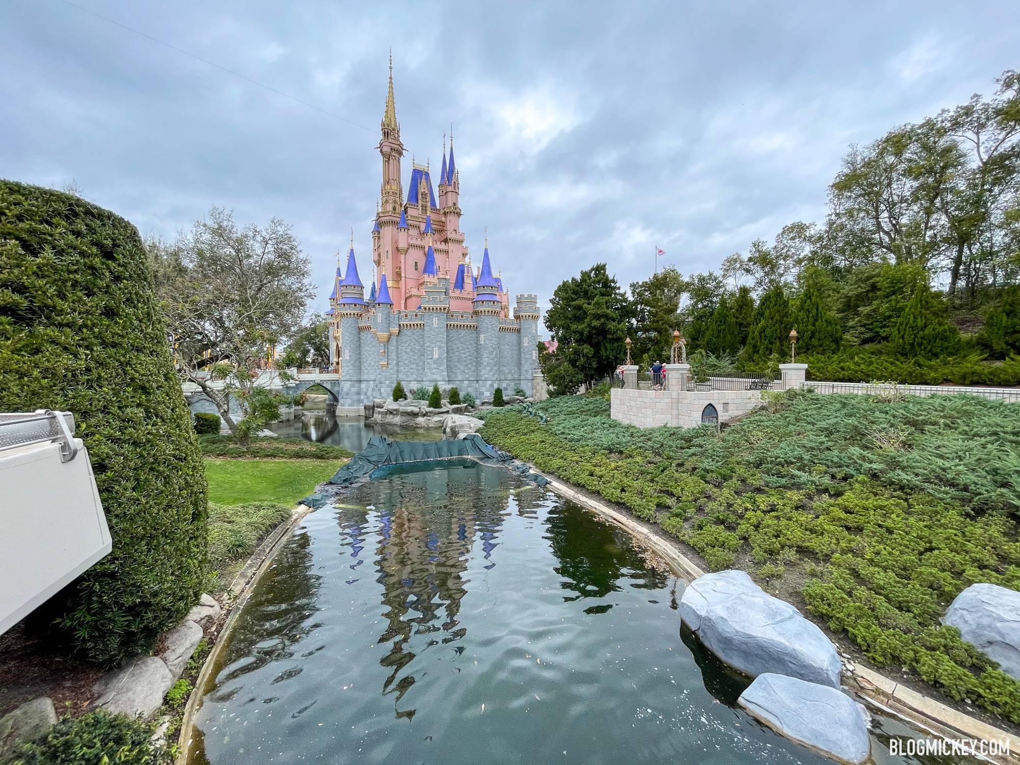 Cinderella Castle Moat Draining Begins at Magic Kingdom...Again