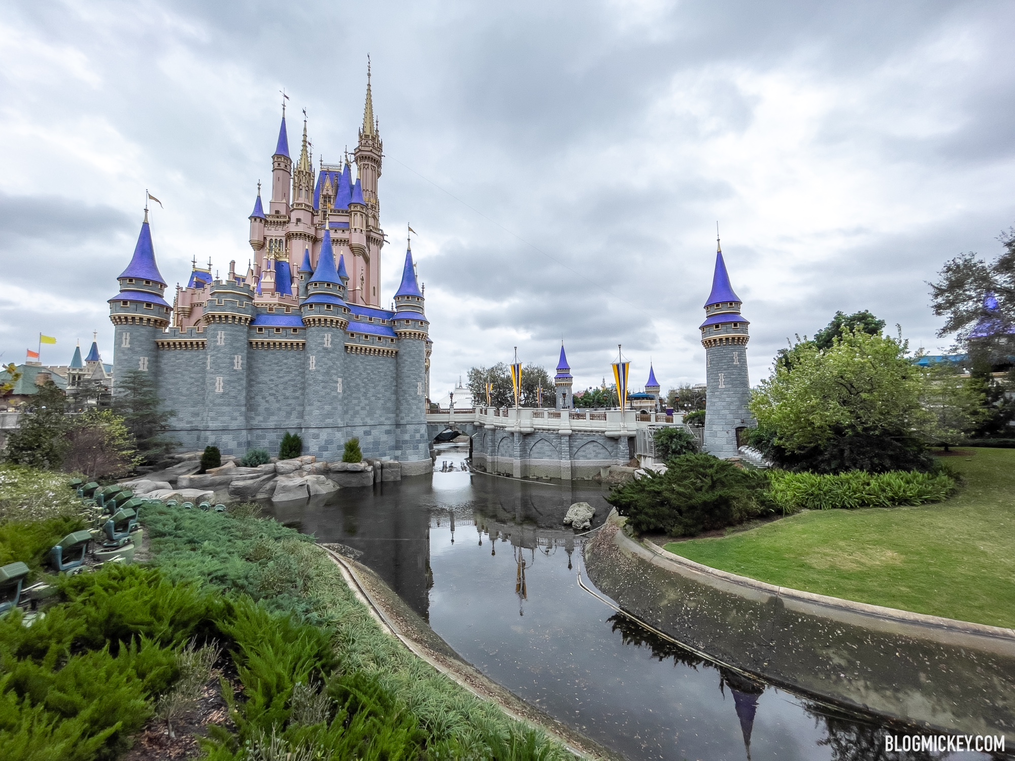 Cinderella Castle Moat Draining Begins at Magic Kingdom...Again
