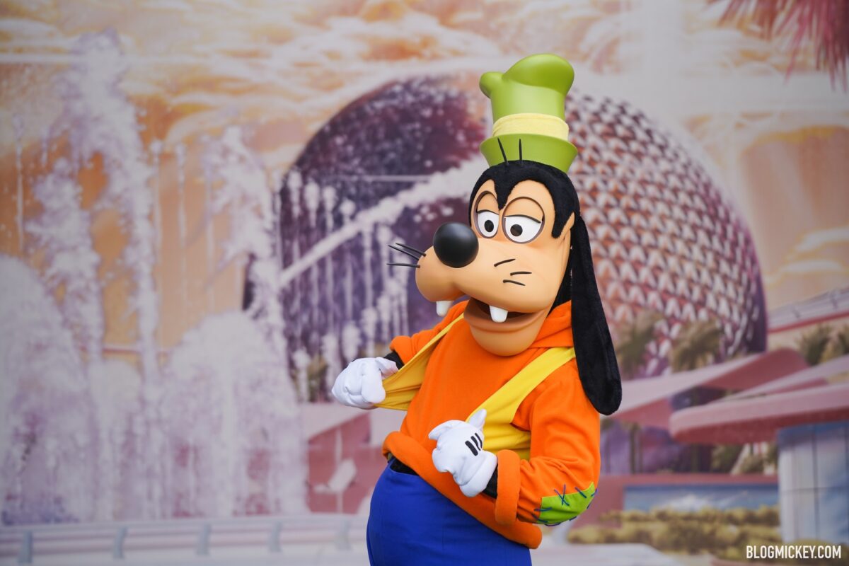 Goofy and Pluto Physically Distanced Meet and Greet Debuts in EPCOT ...