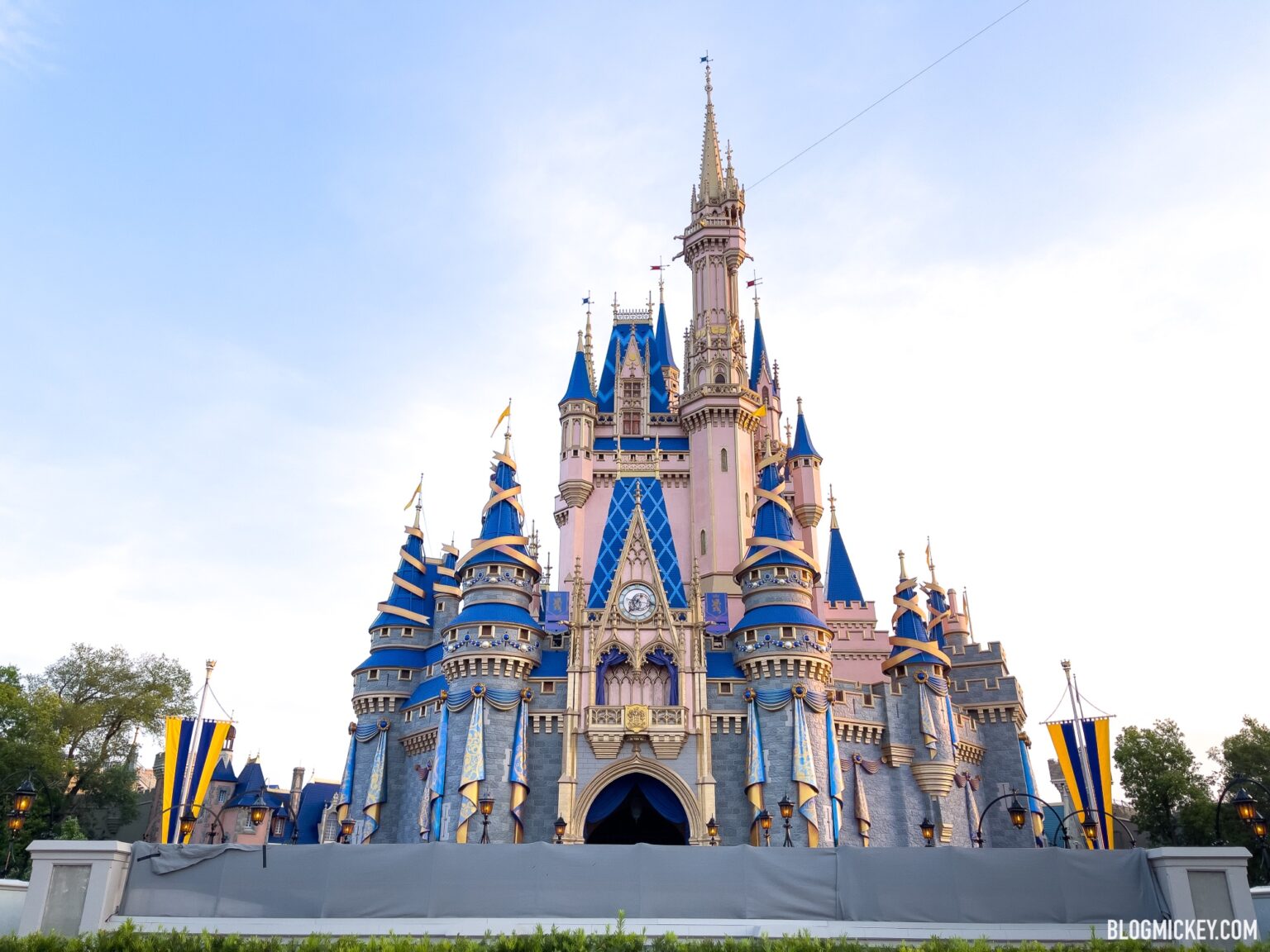 First Jewel Decorations Installed on Cinderella Castle for Disney World ...