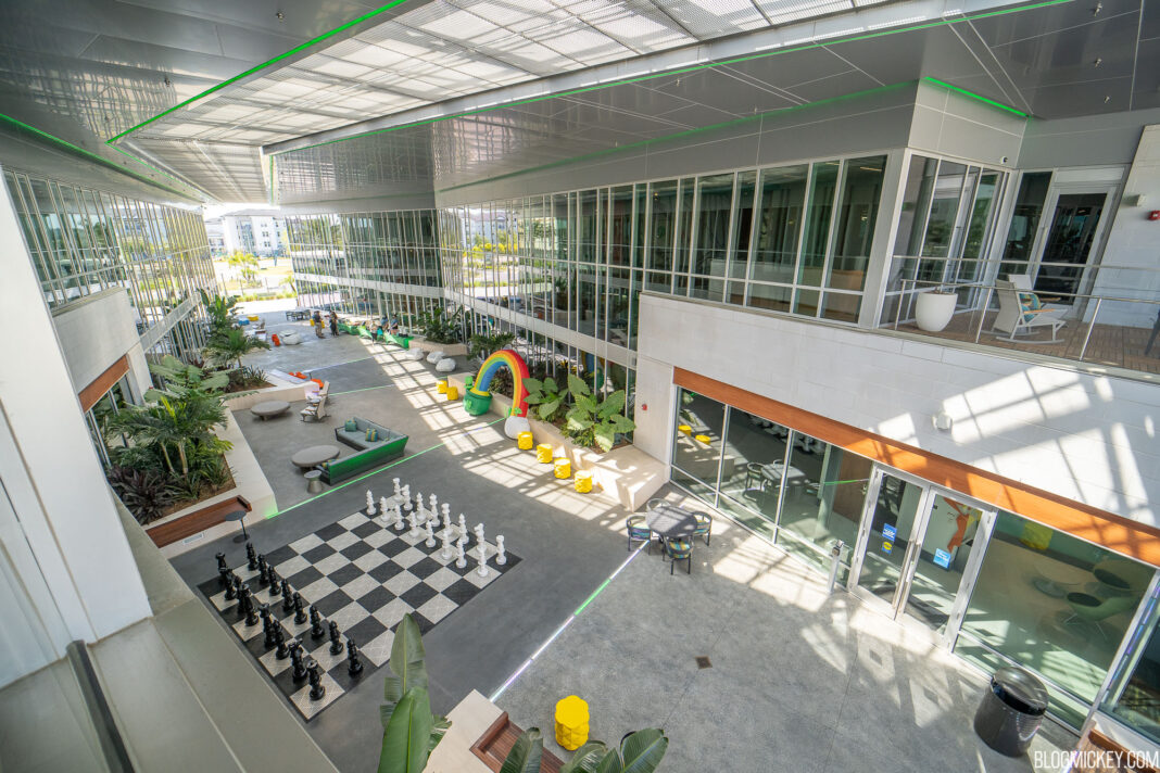 Rare Tour of Disney College Program Housing at Flamingo Crossings