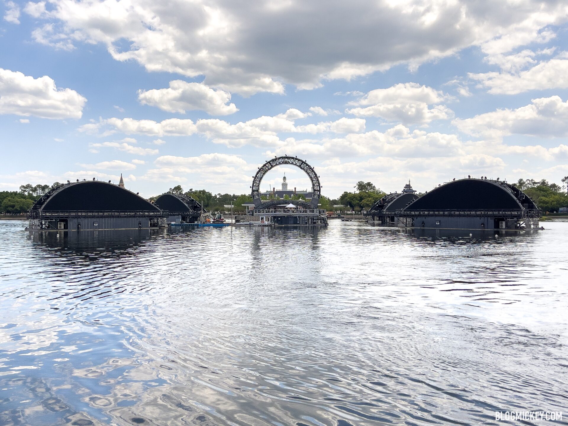 EPCOT 'Luminous The Symphony of Us' Review: Excellent Original Songs ...