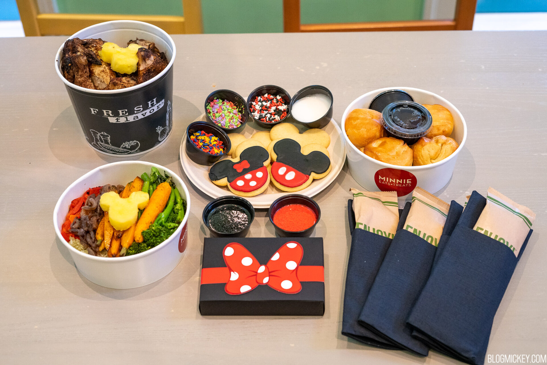 REVIEW: "Disney Family Night Dinner" and Card Game at Disney's ...