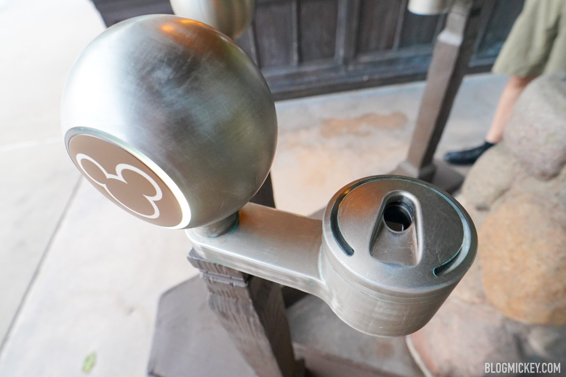 Biometric Finger Scanning Returns to Disney World Theme Parks Following ...