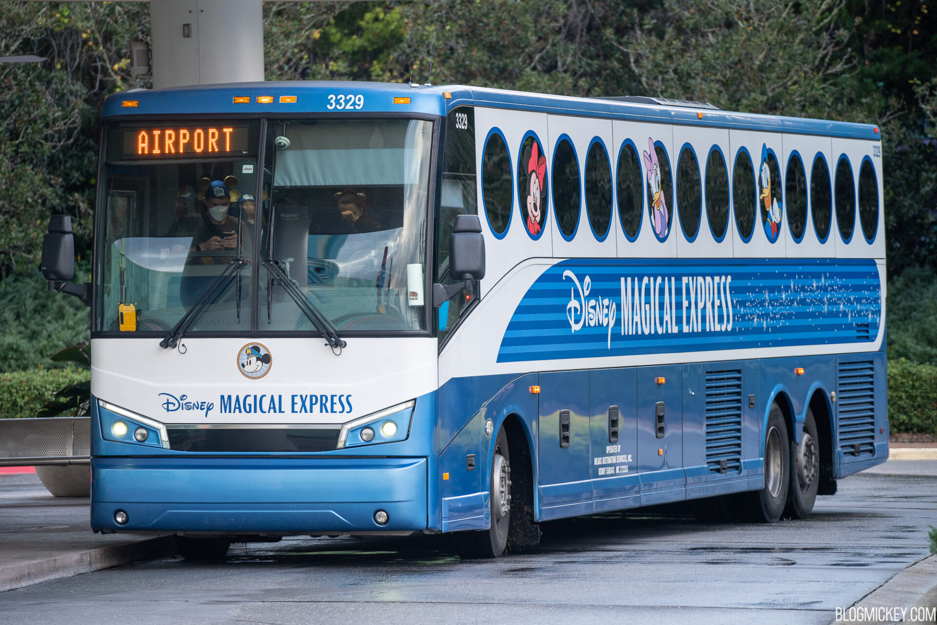 Final Disney Magical Express Bus Leaves Walt Disney World