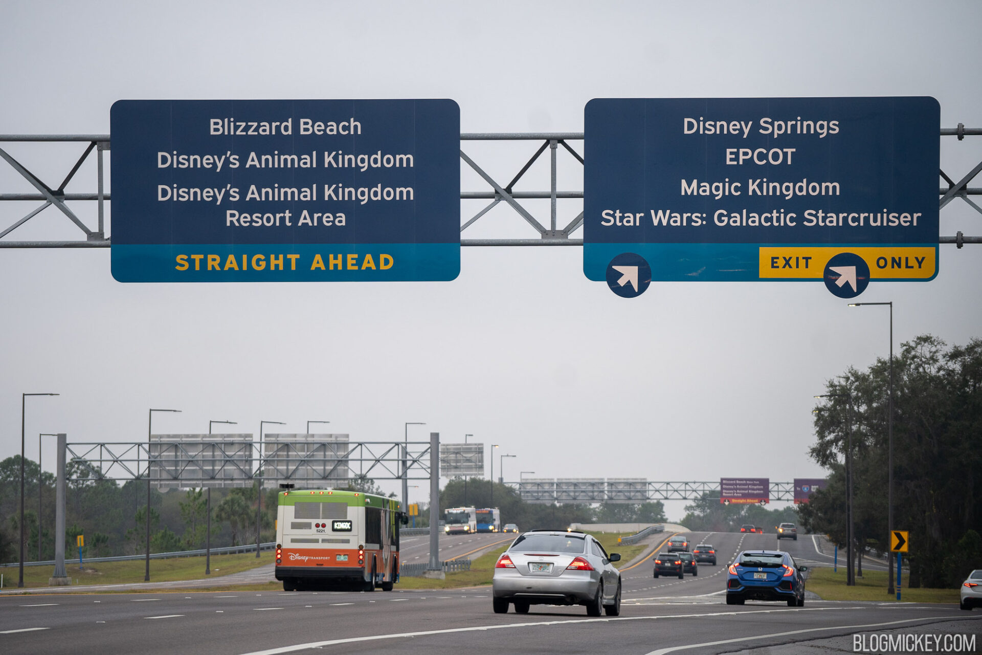 New Disney World Road Sign Color Scheme Debuts, Starcruiser Added