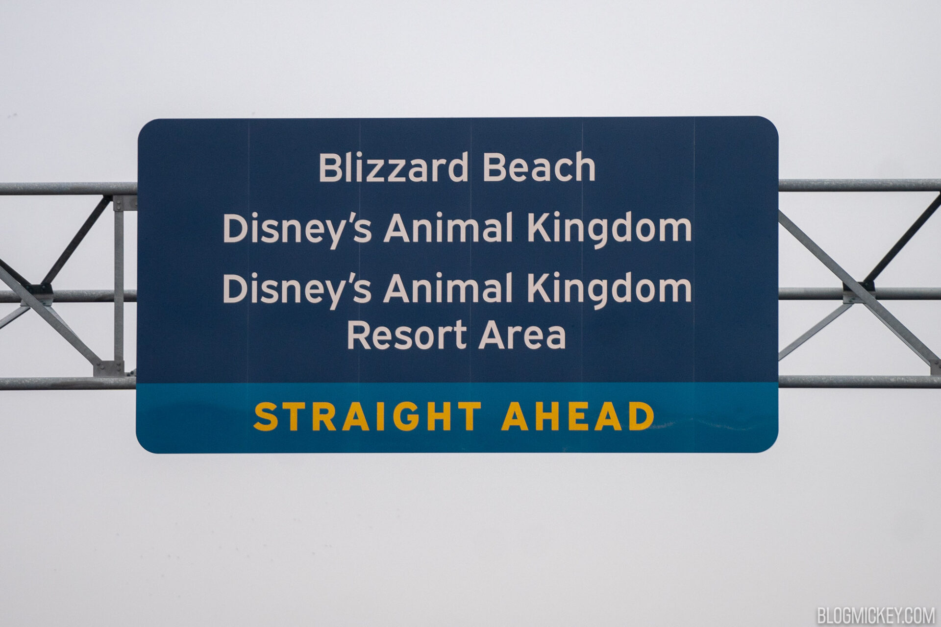 New Disney World Road Sign Color Scheme Debuts, Starcruiser Added