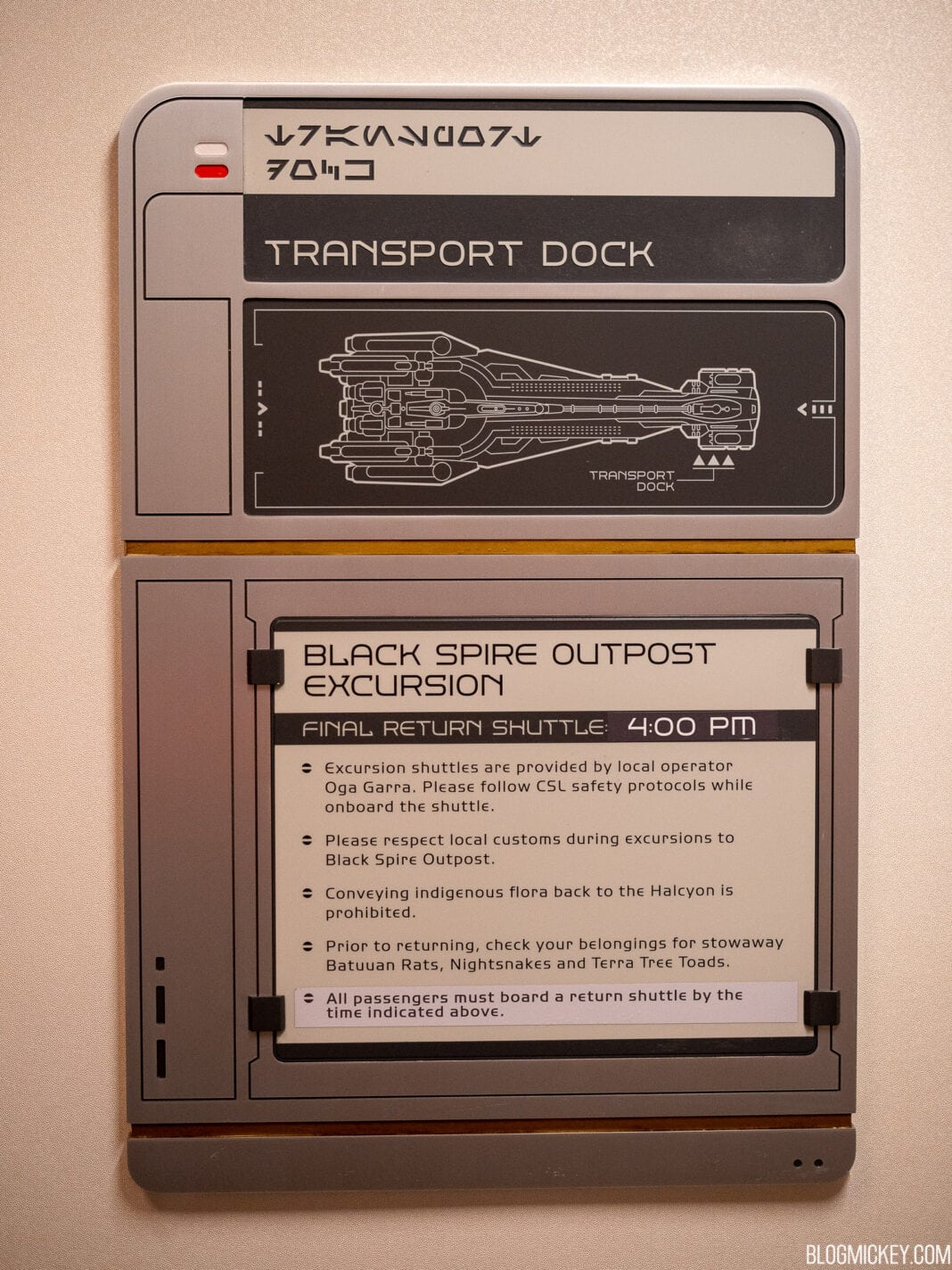 Take a Ride on the Galactic Starcruiser Box Truck to Star Wars: Galaxy ...