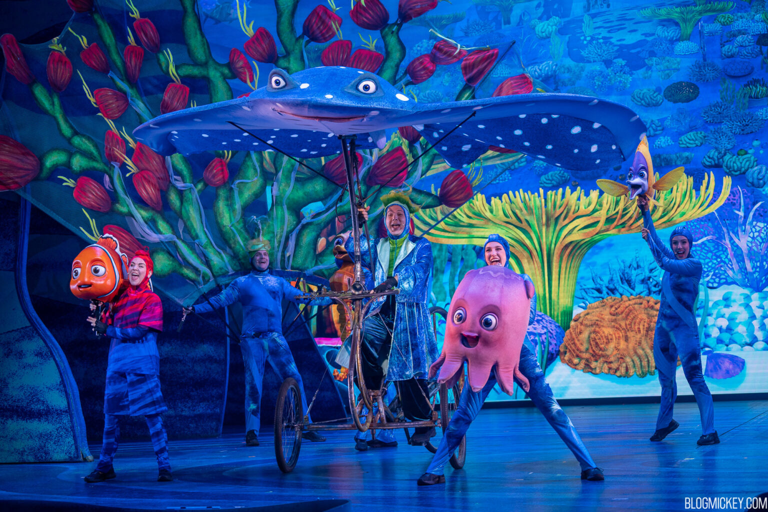 PHOTOS: 'Finding Nemo: The Big Blue...and Beyond!' Show at Disney's ...