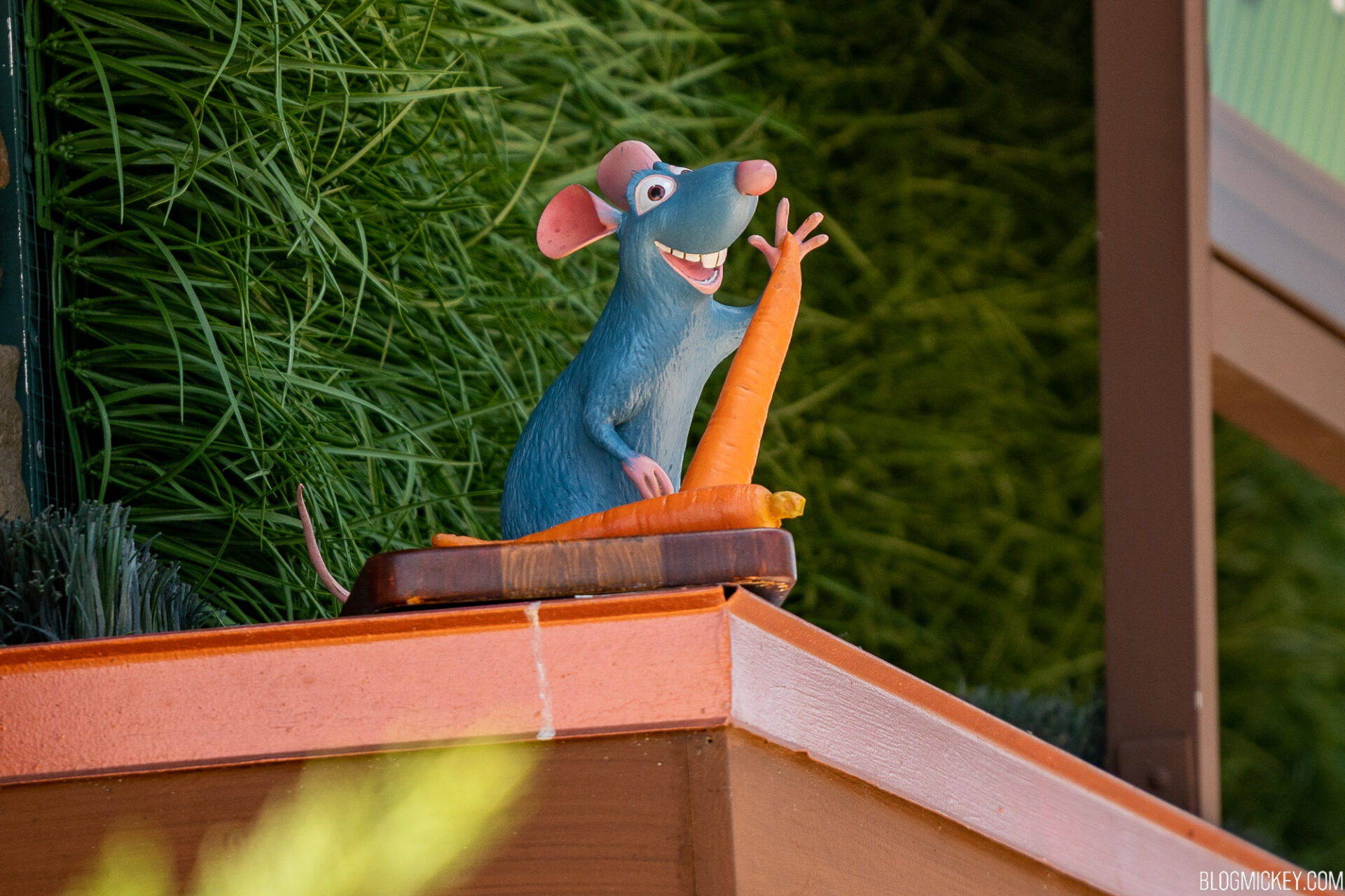 Remy's Hide & Squeak Scavenger Hunt Returns to 2022 EPCOT Food & Wine ...