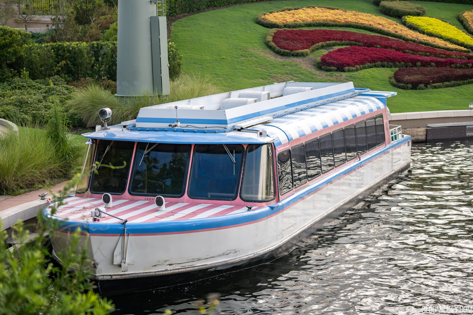 New Color Scheme Debuts on Recently Repainted Friendship Boat at Disney ...