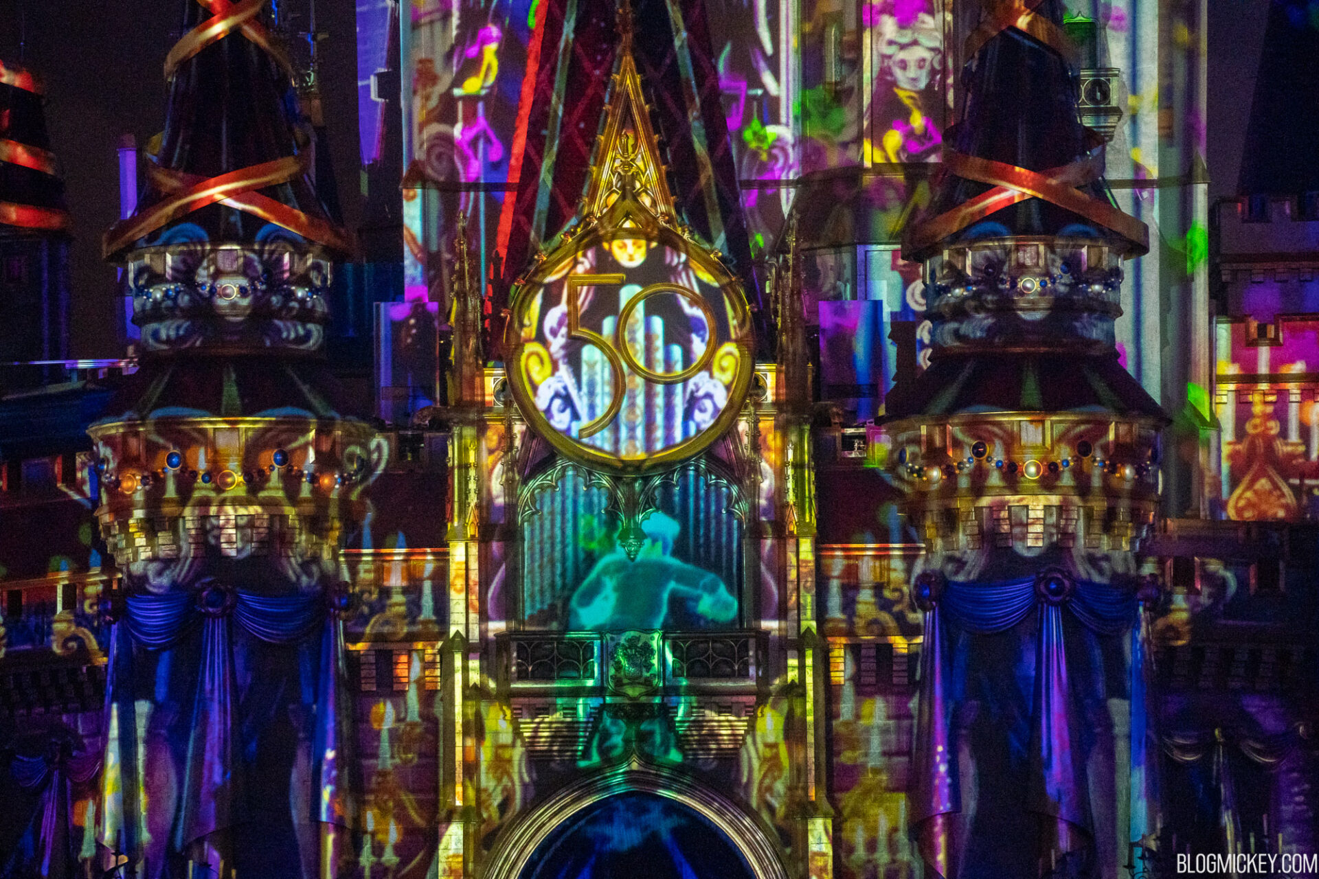 Disney's Not-So-Spooky Fireworks Spectacular Lights Up the Sky at ...