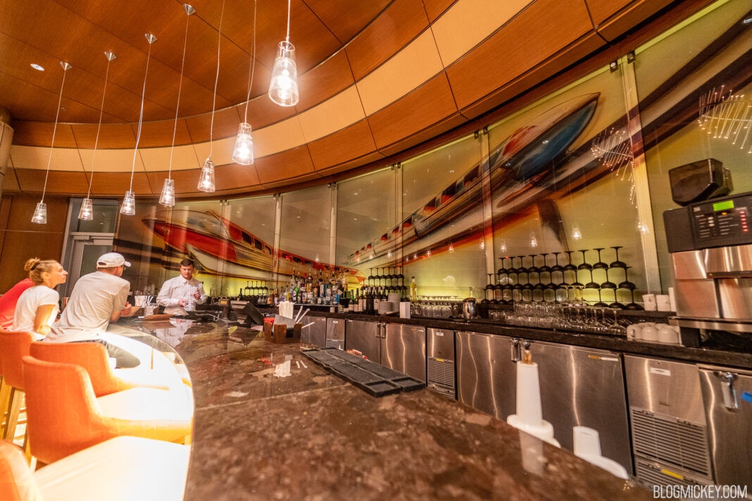 Top of the World Lounge Review: A Villains Lair