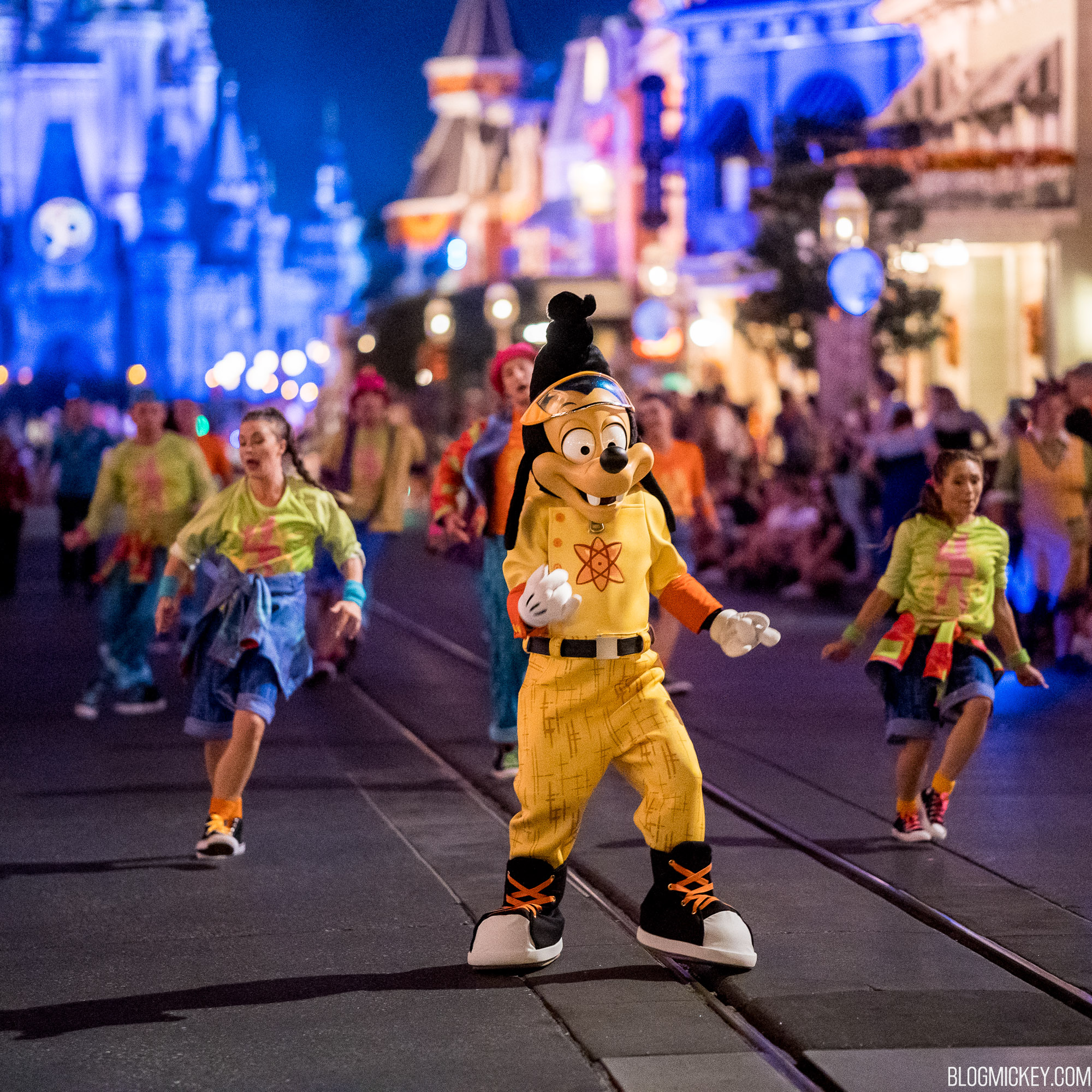 Max Goof Powerline Party Time Pre-Parade at Mickey's Not-So-Scary ...