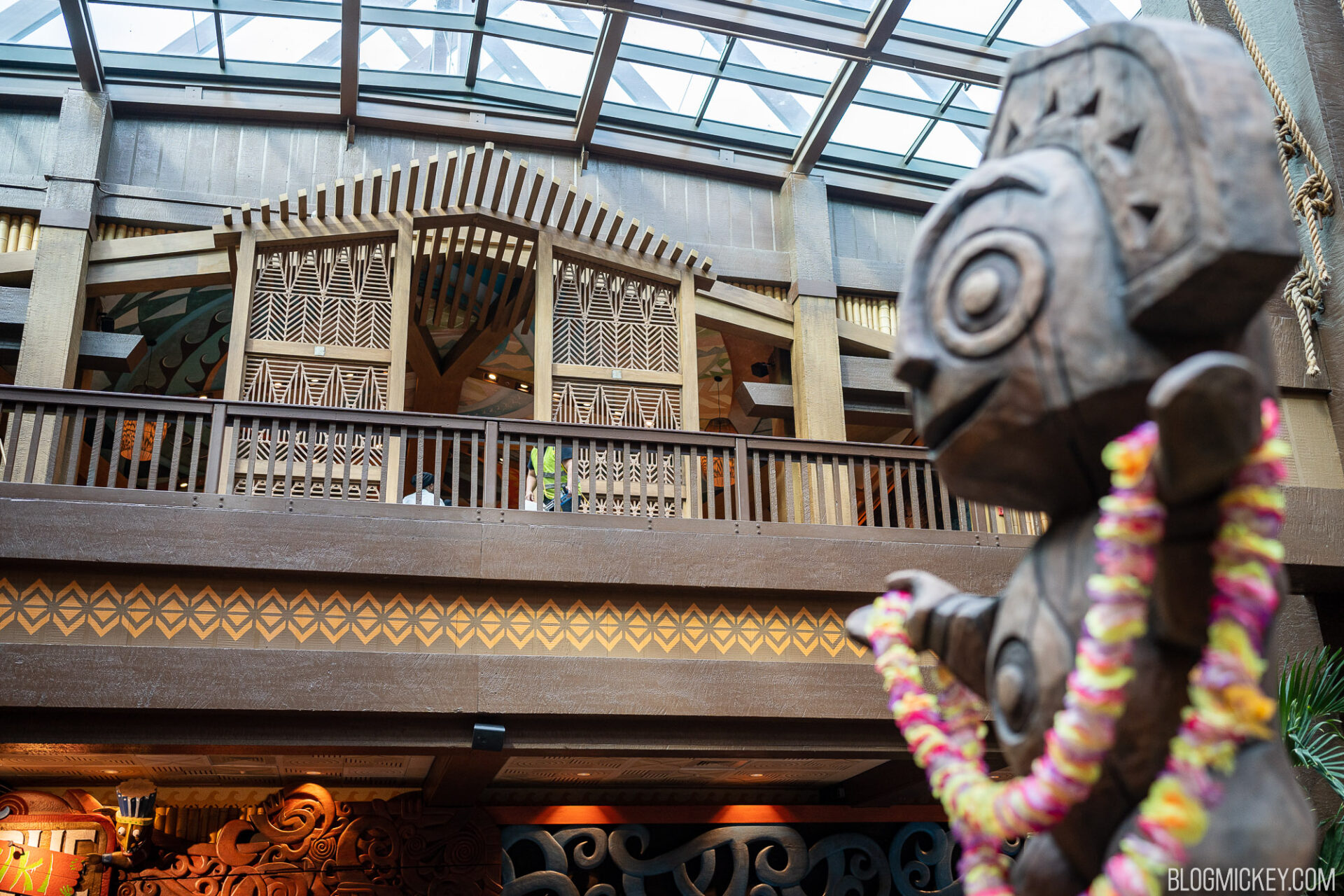 New Look for Kona Cafe Revealed, Test Meals Begin at Disney's ...