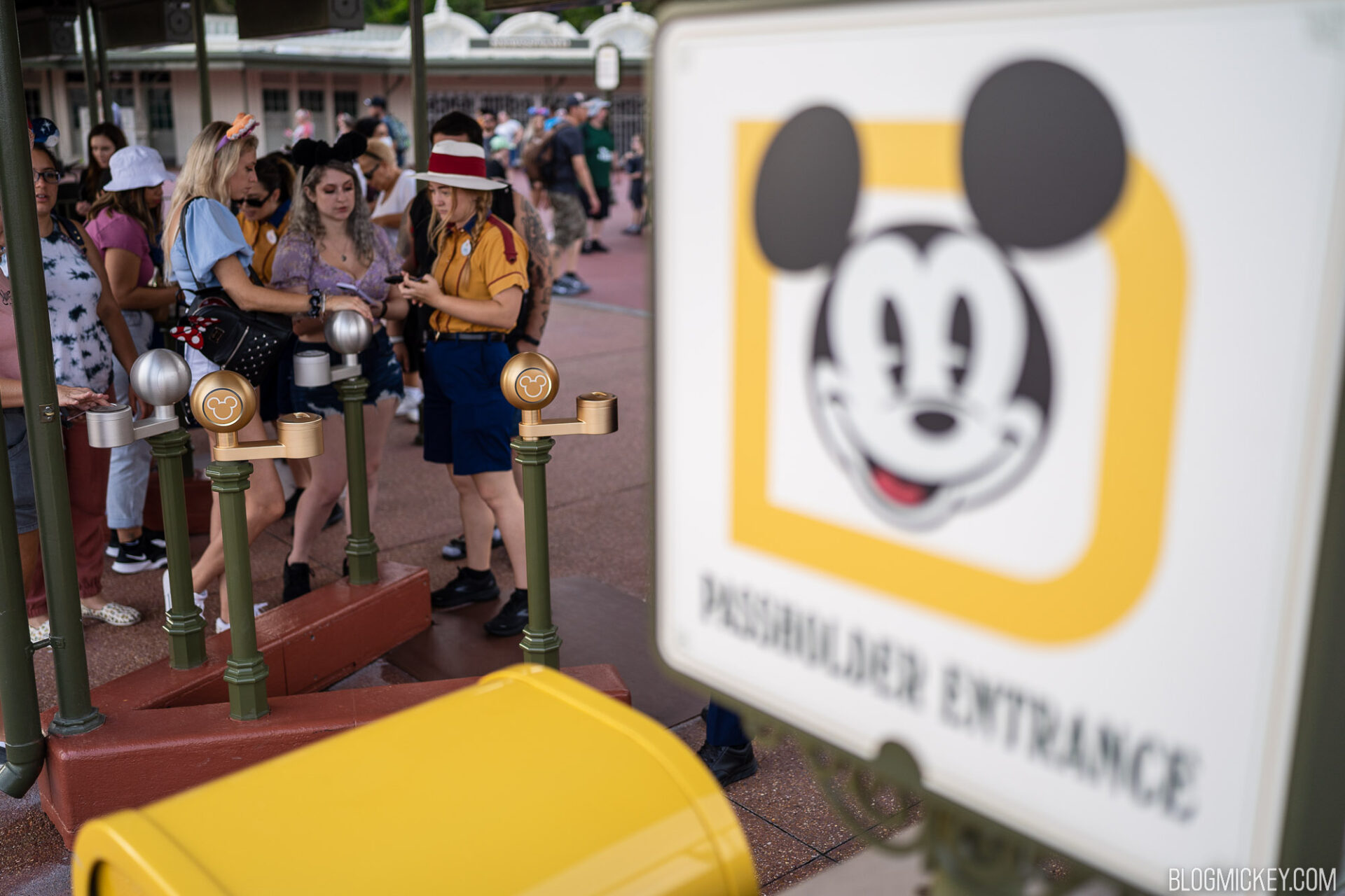 Golden Entry Touchpoint Installed for Annual Passholders at Magic Kingdom