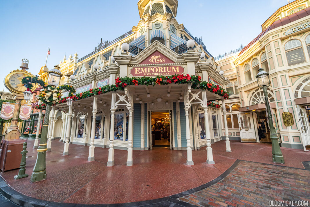 Main Street USA Begins Transformation Into Holiday Season at Magic Kingdom
