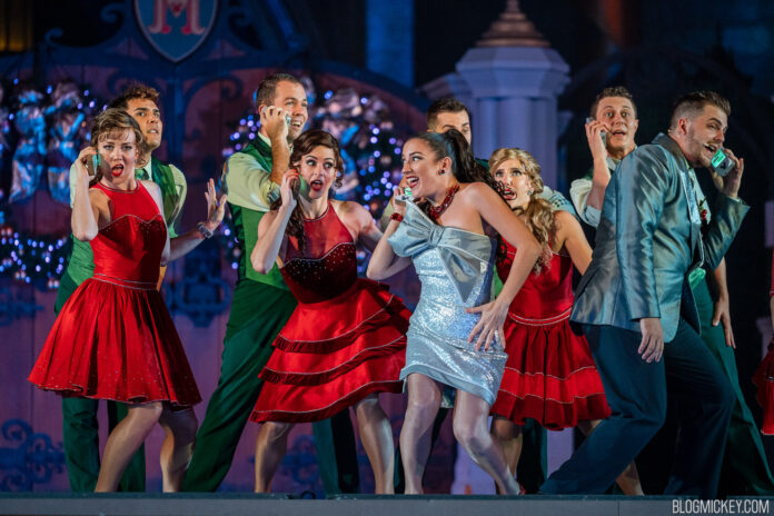Mickey's Most Merriest Celebration Stage Show at Mickey's Very Merry ...