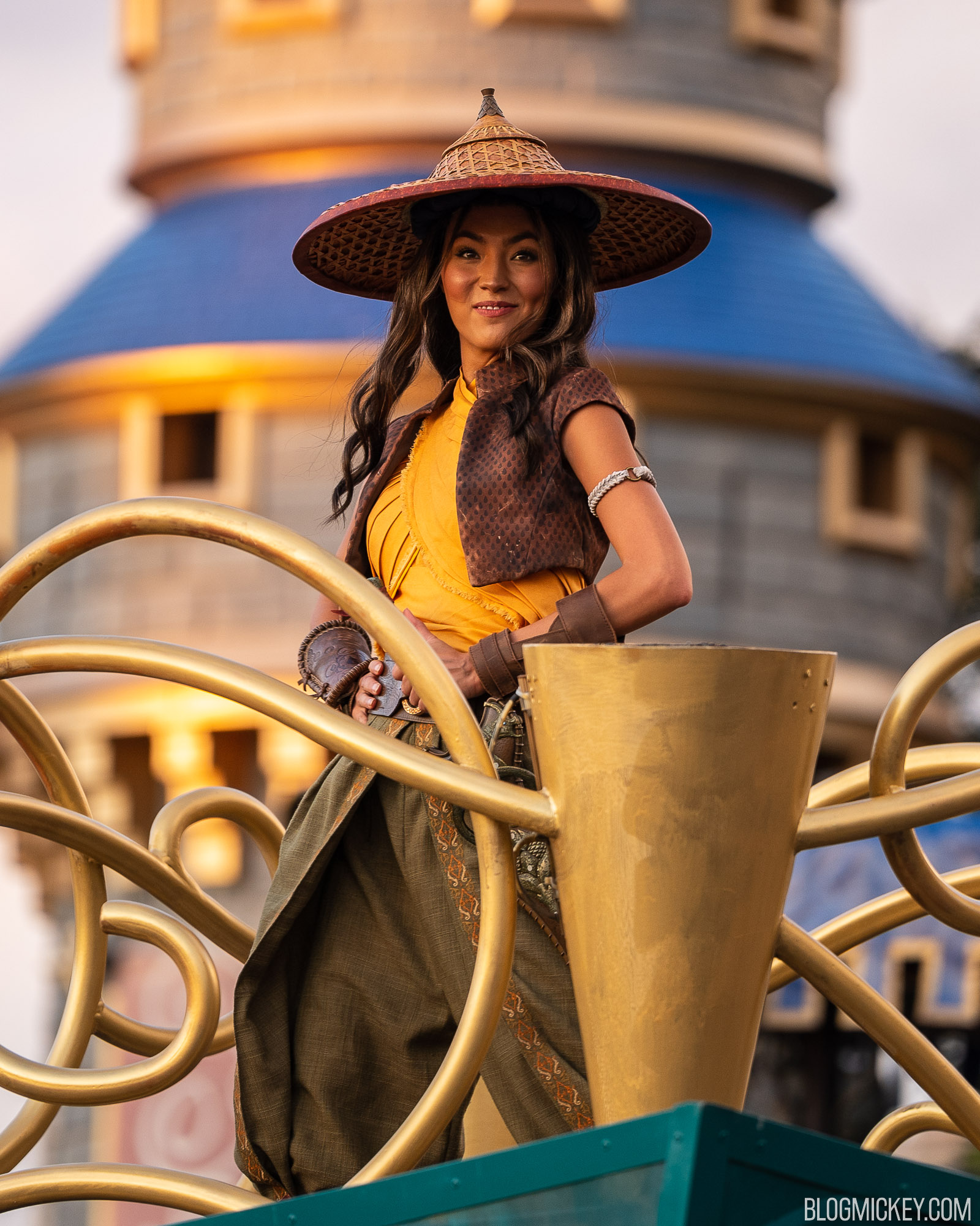 Raya From 'Raya and the Last Dragon' Joins Disney Adventure Friends ...