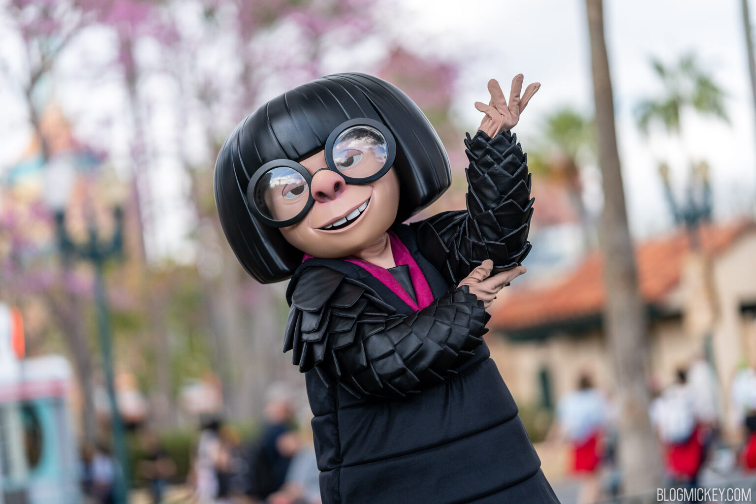 Frozone & Edna Mode Character Sightings Debut at Disney's Hollywood Studios