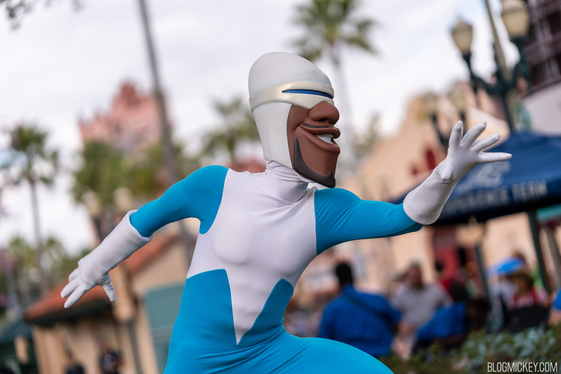 Frozone & Edna Mode Character Sightings Debut at Disney's Hollywood Studios