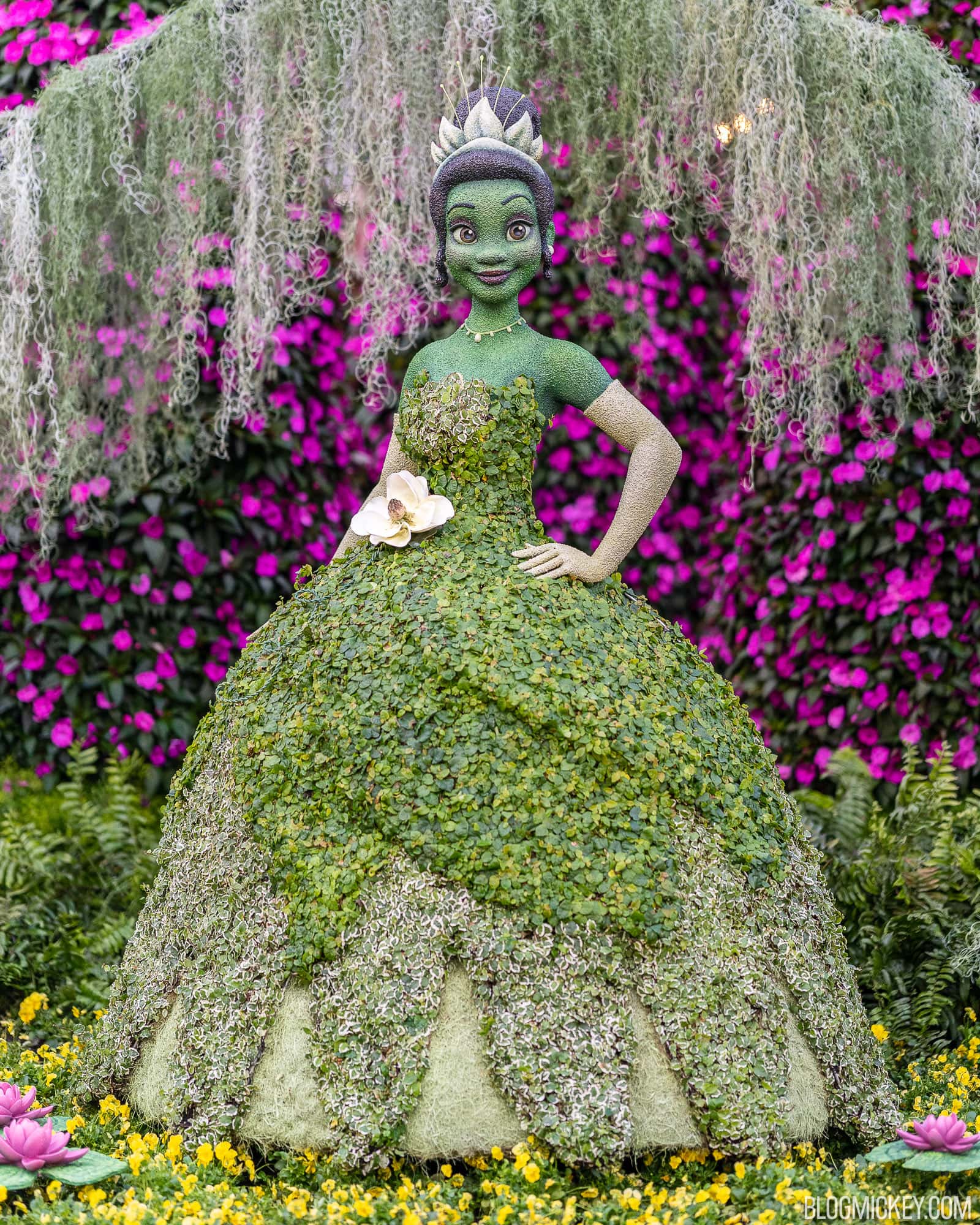 All-New Tiana Topiary Debuts for 2023 EPCOT Flower & Garden Festival