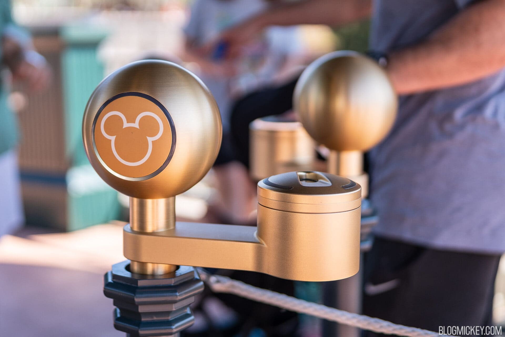 Golden Entry Tappoints Installed at International Gateway in EPCOT