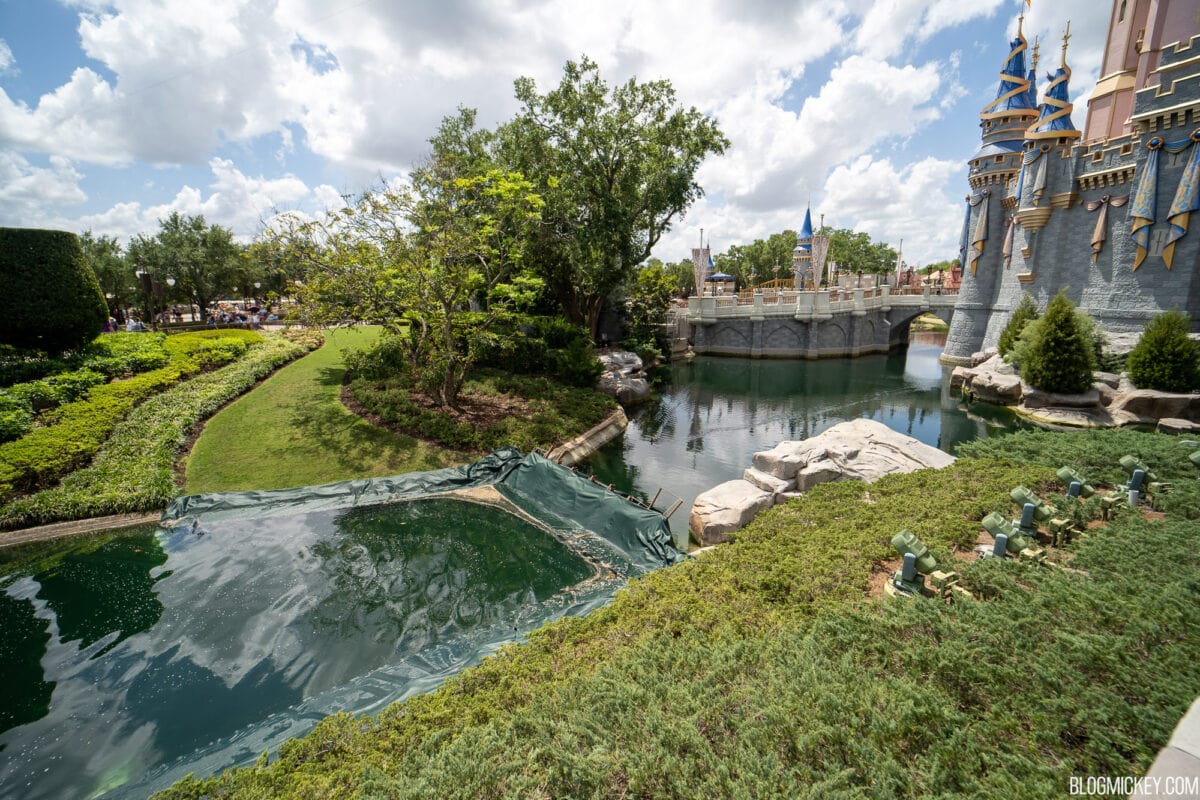 Crews Prepare to Drain Cinderella Castle Moat Soon for 50th Anniversary ...