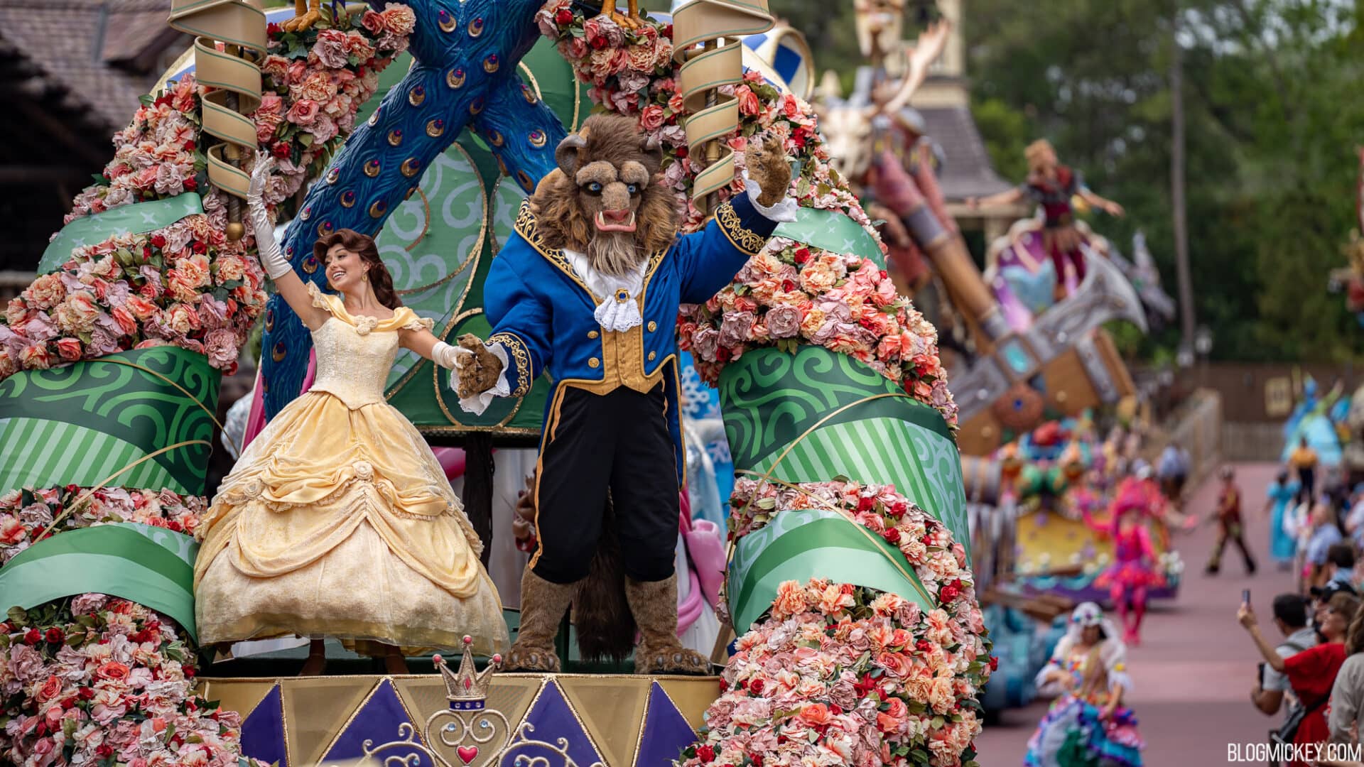 One Missing Float Returns to Disney Festival of Fantasy Parade at Magic ...