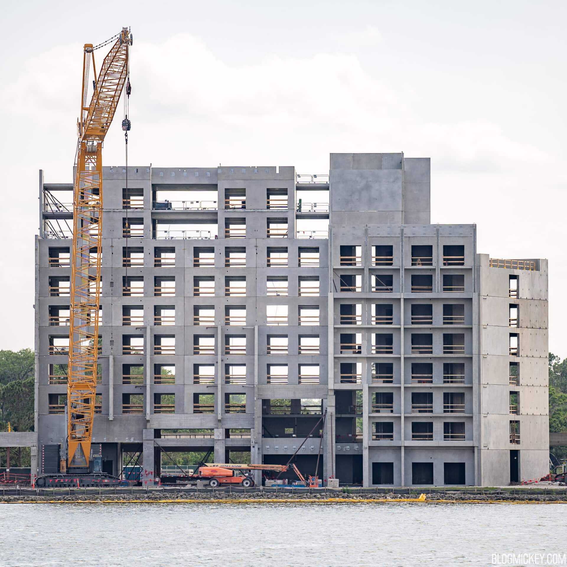 Disney Vacation Club Tower Construction Tops Out at 10 Stories Tall ...