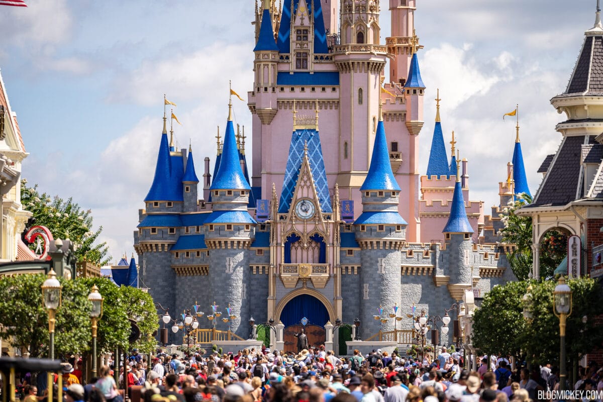 Disney World Repaints Cinderella Castle Sun-Damaged Spires Following ...