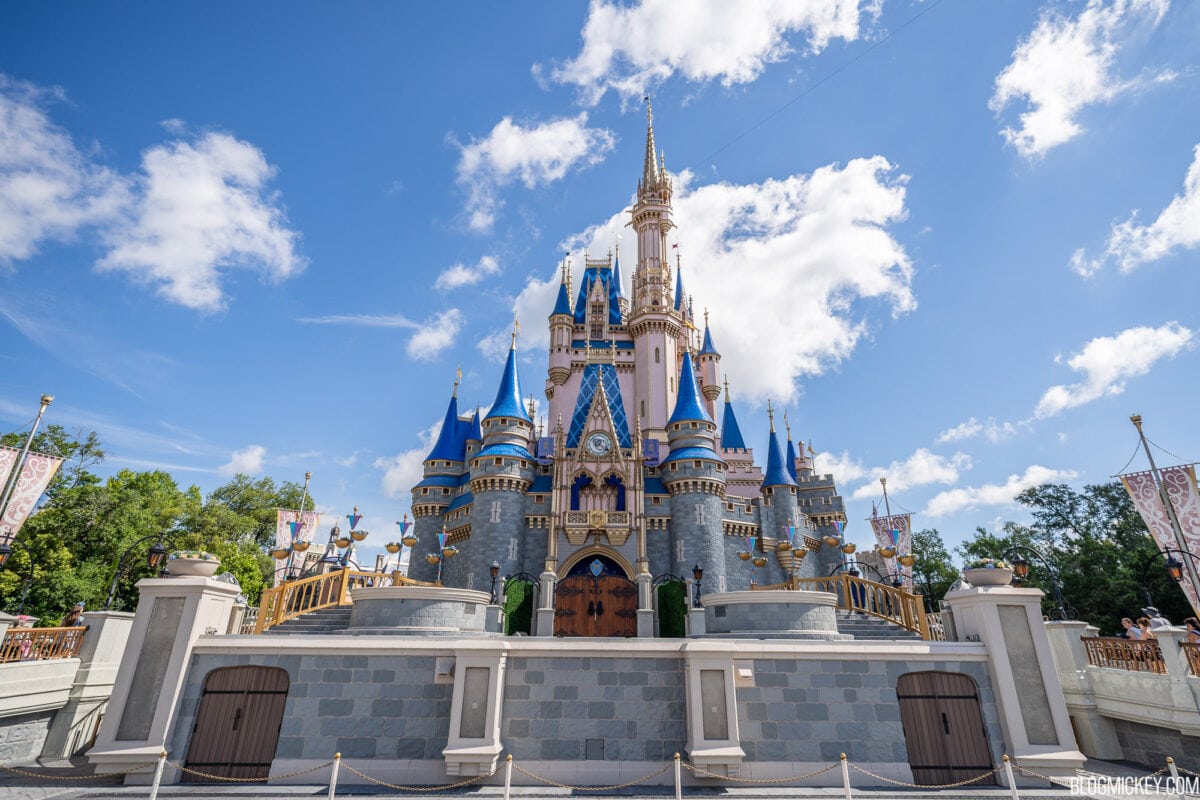 Disney World Repaints Cinderella Castle Sun-Damaged Spires Following ...