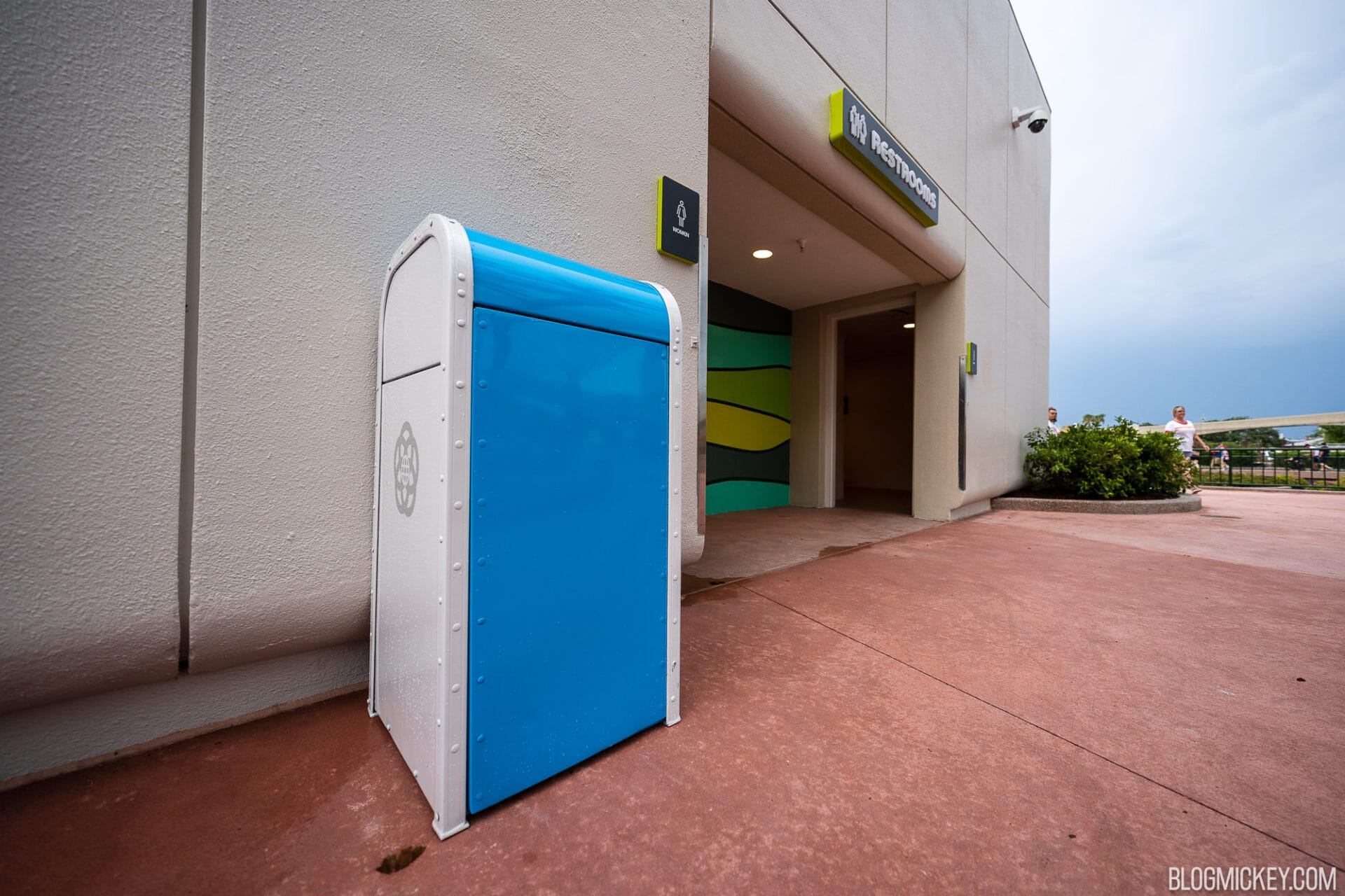 (World) Nature Calls: Refurbished Restrooms & Pathway Now Open at EPCOT
