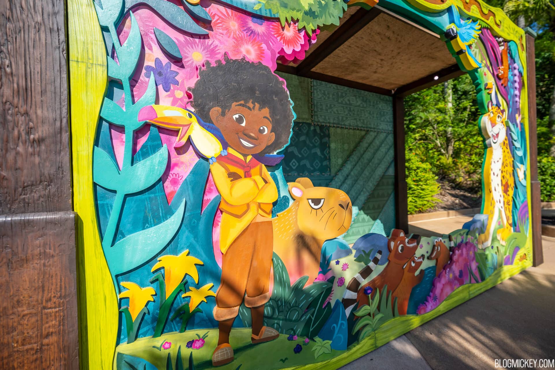 Encanto Photo Op Appears at Animal Kingdom as Disney Dreams Up Tropical ...