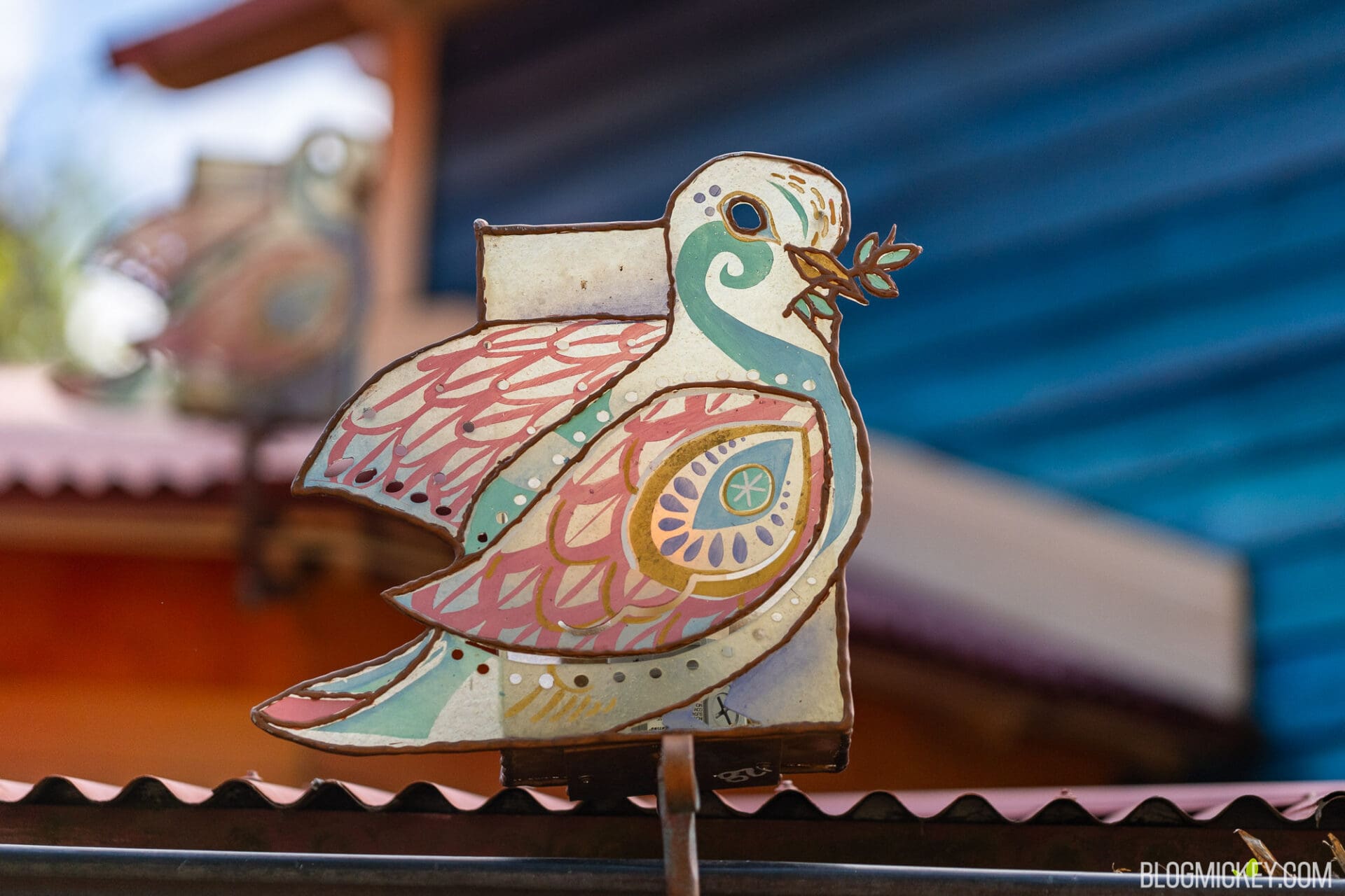 Beautiful Animal Luminaries Return as Discovery Island Dresses Up for ...