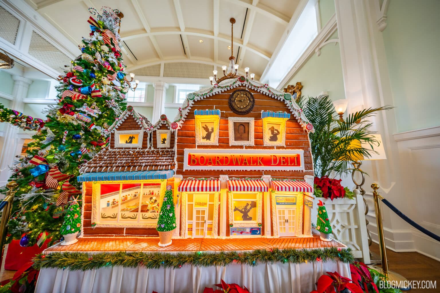BoardWalk Gingerbread House Debuts With 100 Hidden Mickeys & Other Fun ...
